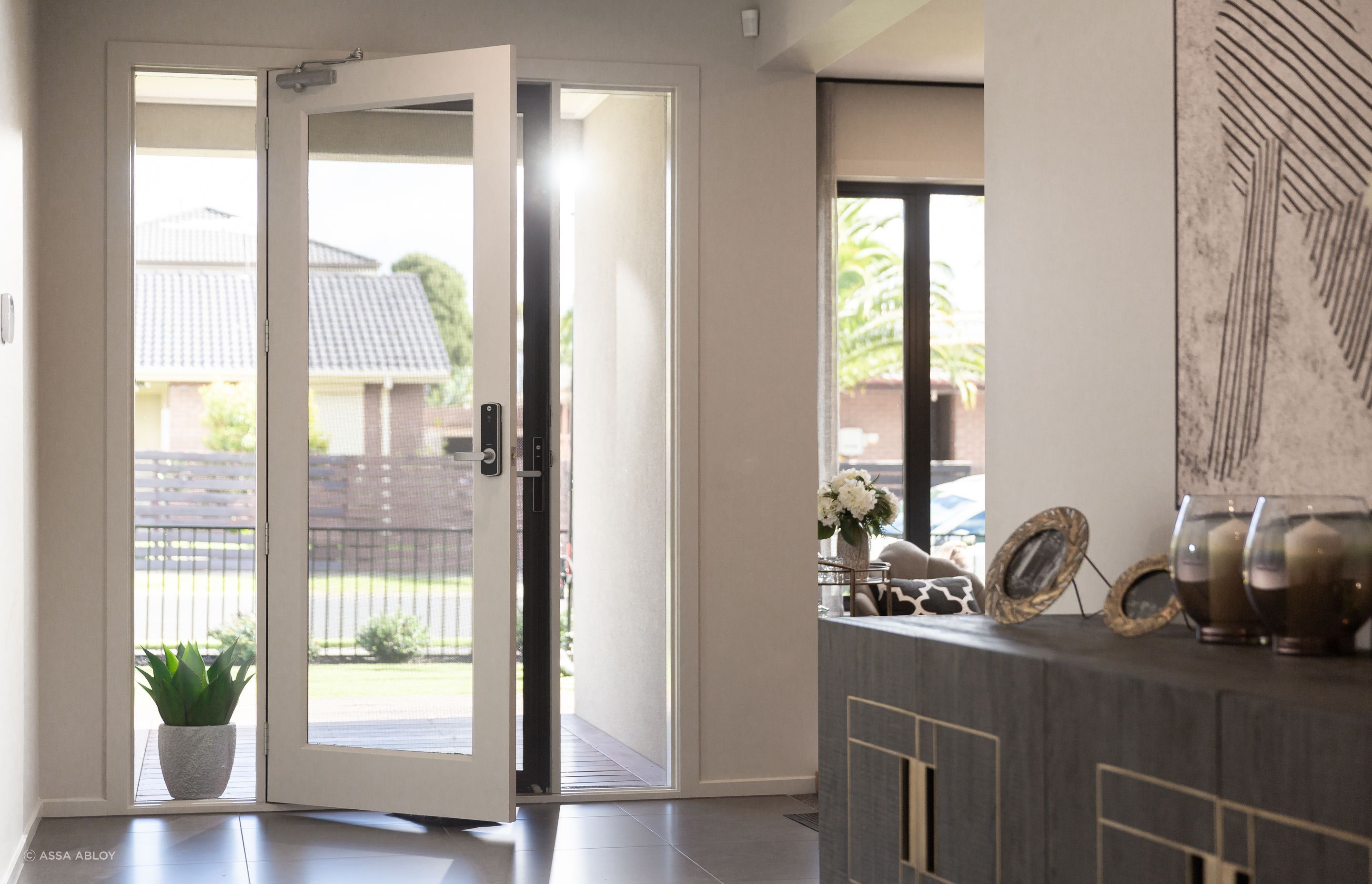 Smart and secure: the new smart door lock technology enhancing style ...