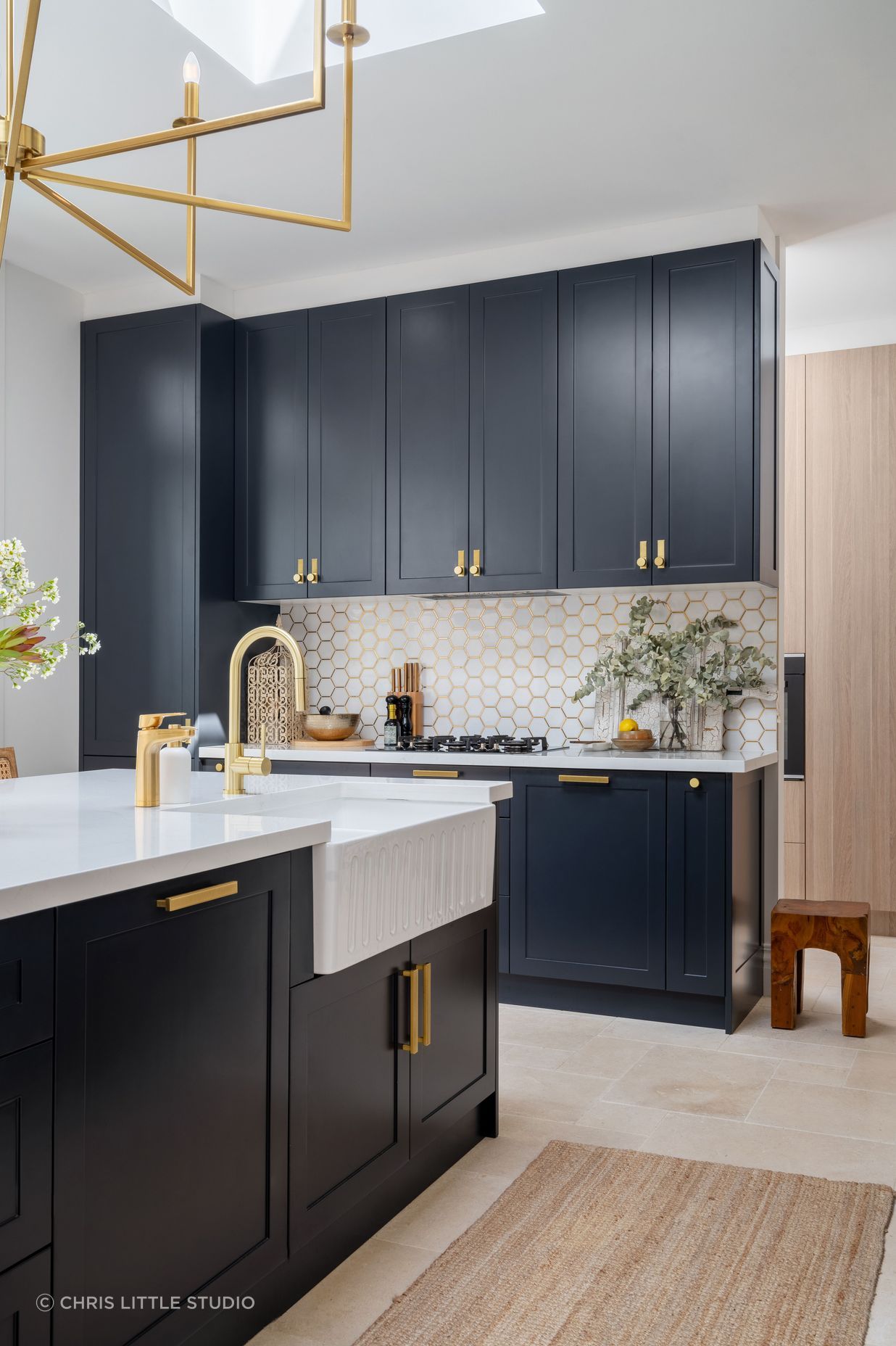 The Top Kitchen Cabinet Handle Trends in 2023 | Momo Handles