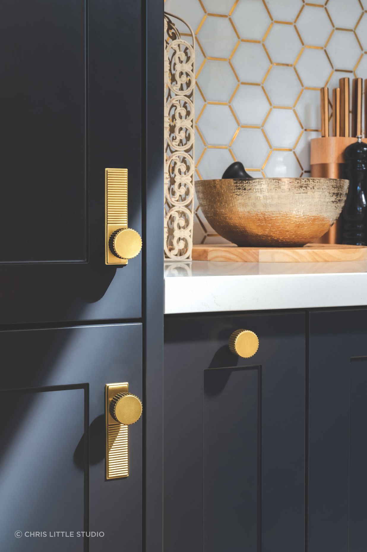 The Top Kitchen Cabinet Handle Trends in 2023 | Momo Handles