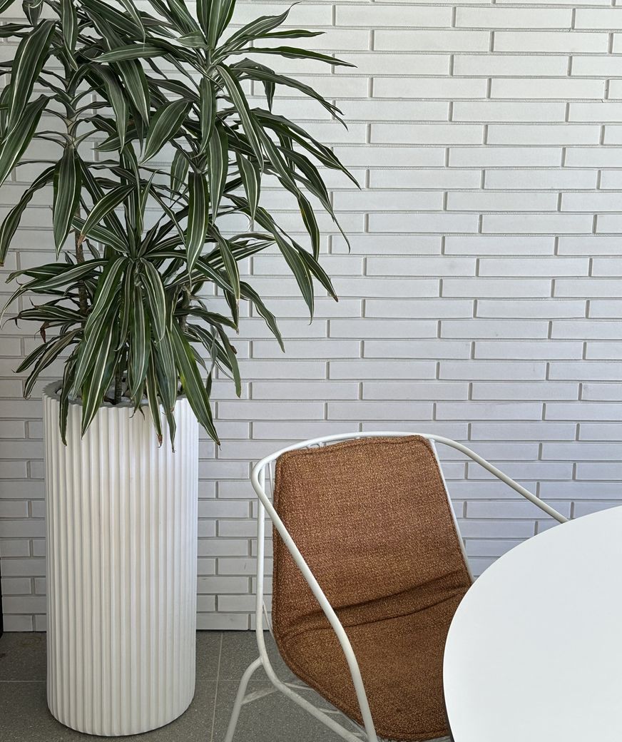 Elevate your garden: choosing the perfect outdoor pots for every space