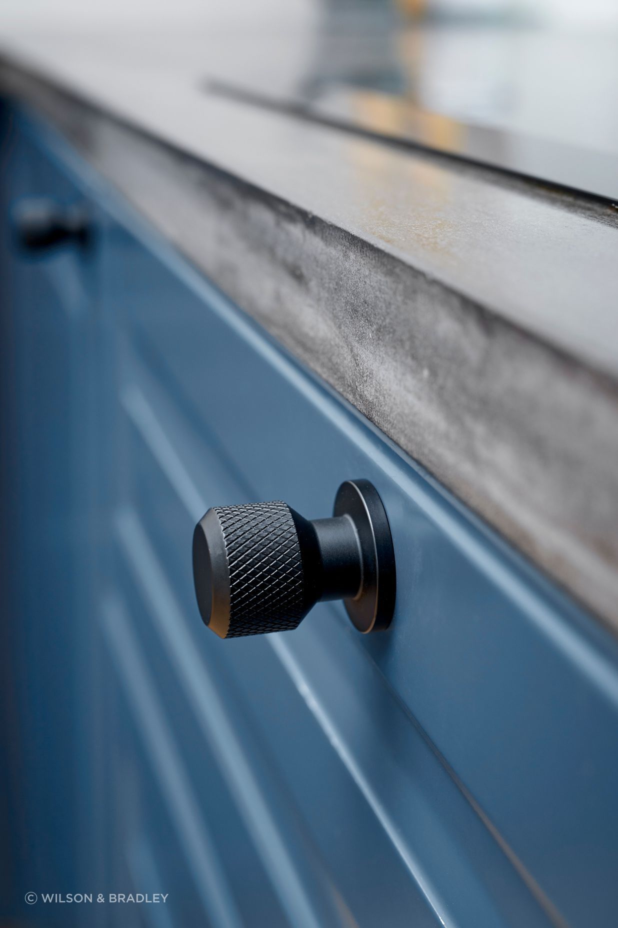 The art of choosing kitchen cabinet hardware for your kitchen style