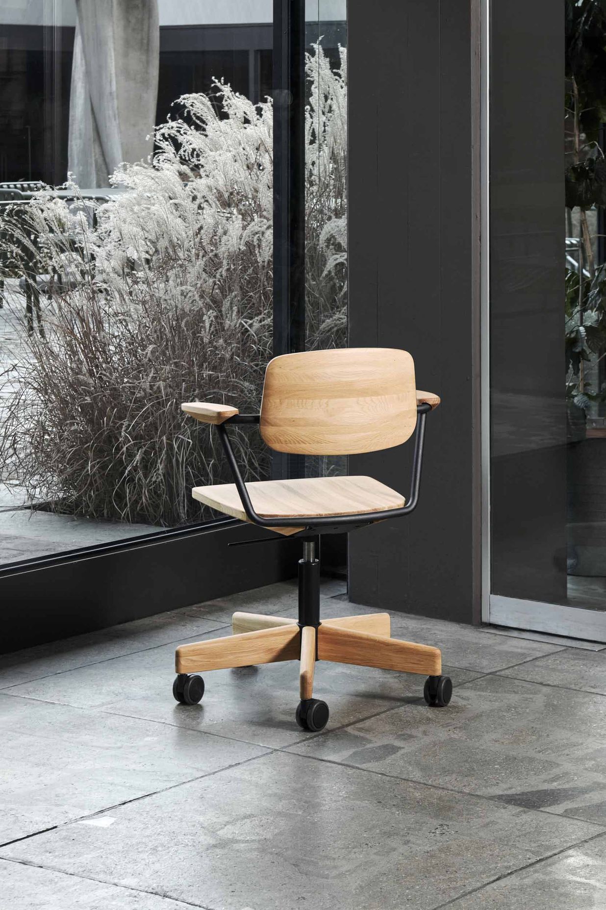 Giroflex launch exclusive limited edition wooden office chair at Salone ...