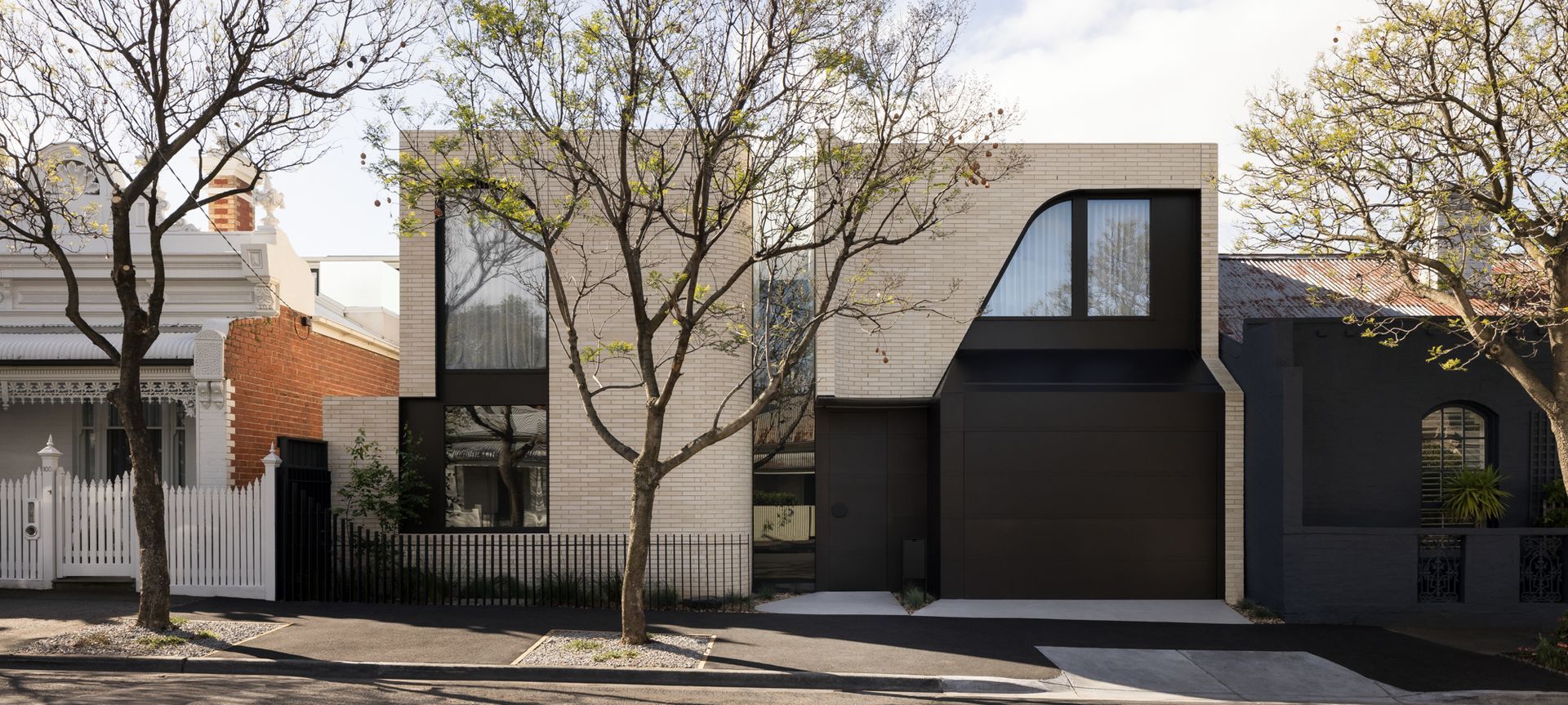 What Does a Builder Do and Tips to Help You Find One