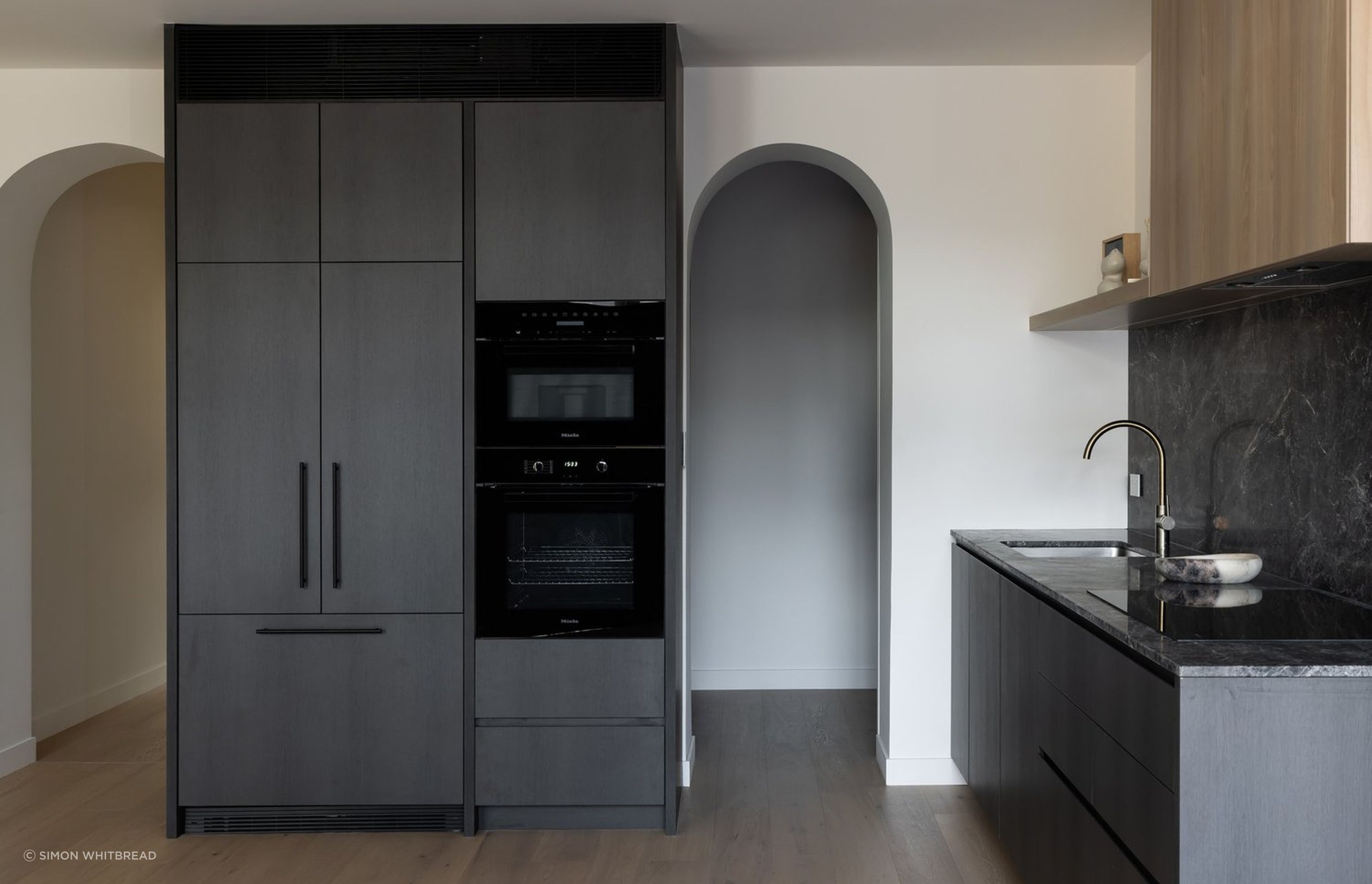 interior insight: ETTIE TOM INTERIOR DESIGN