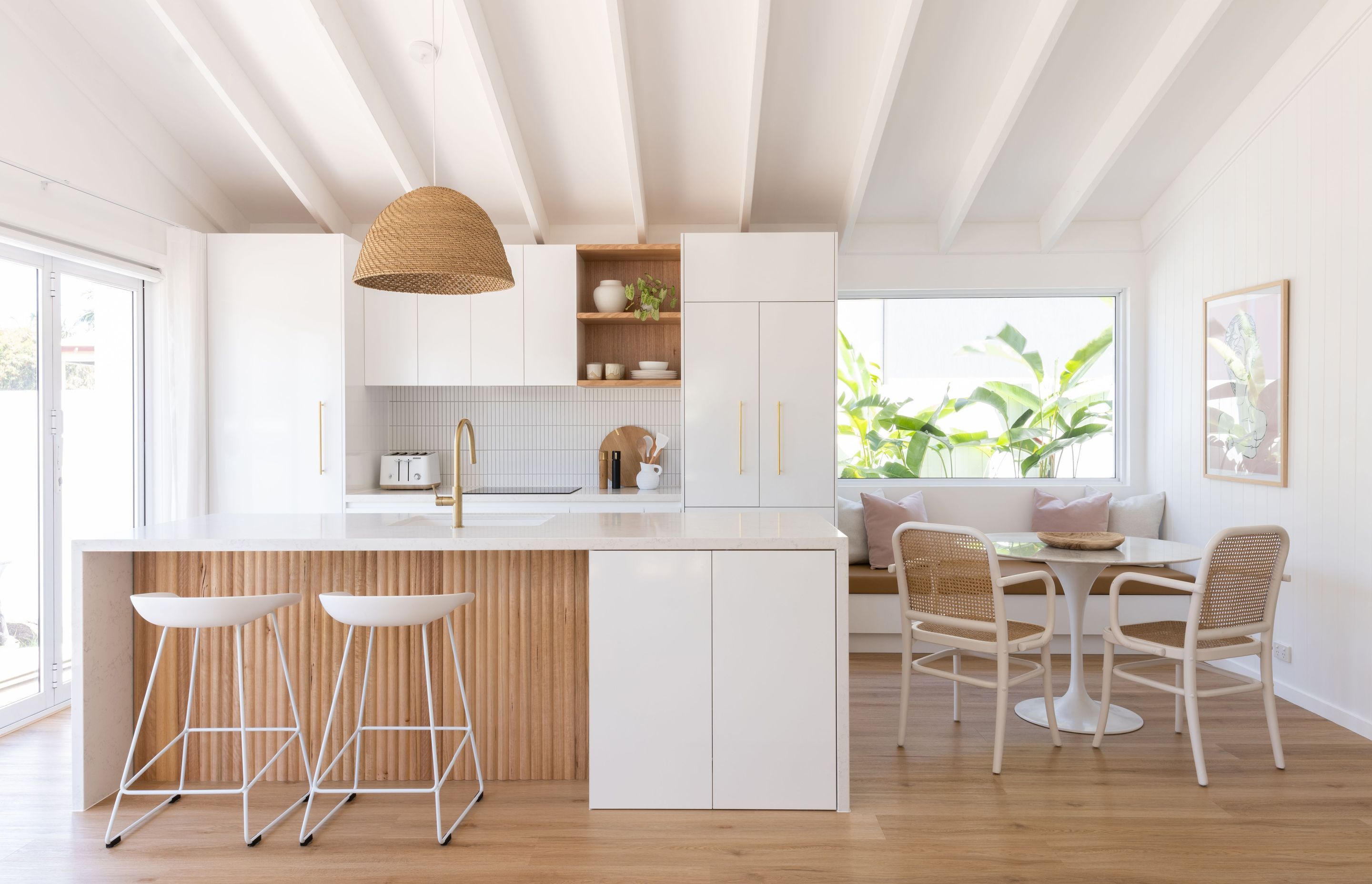 10 white kitchen designs that feel elegant and tactile