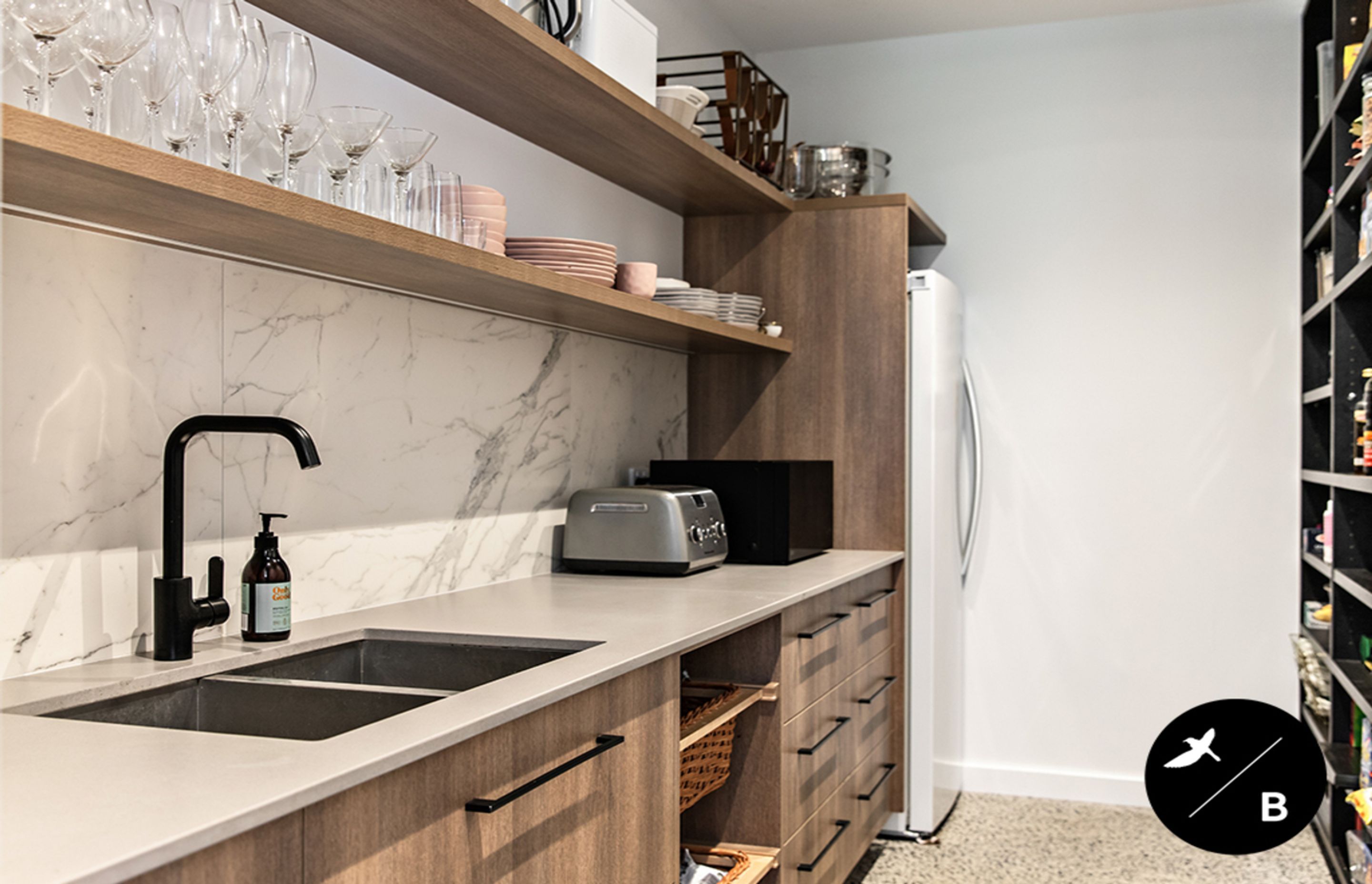 GETTING FAMILIAR WITH YOUR BUTLER’S PANTRY