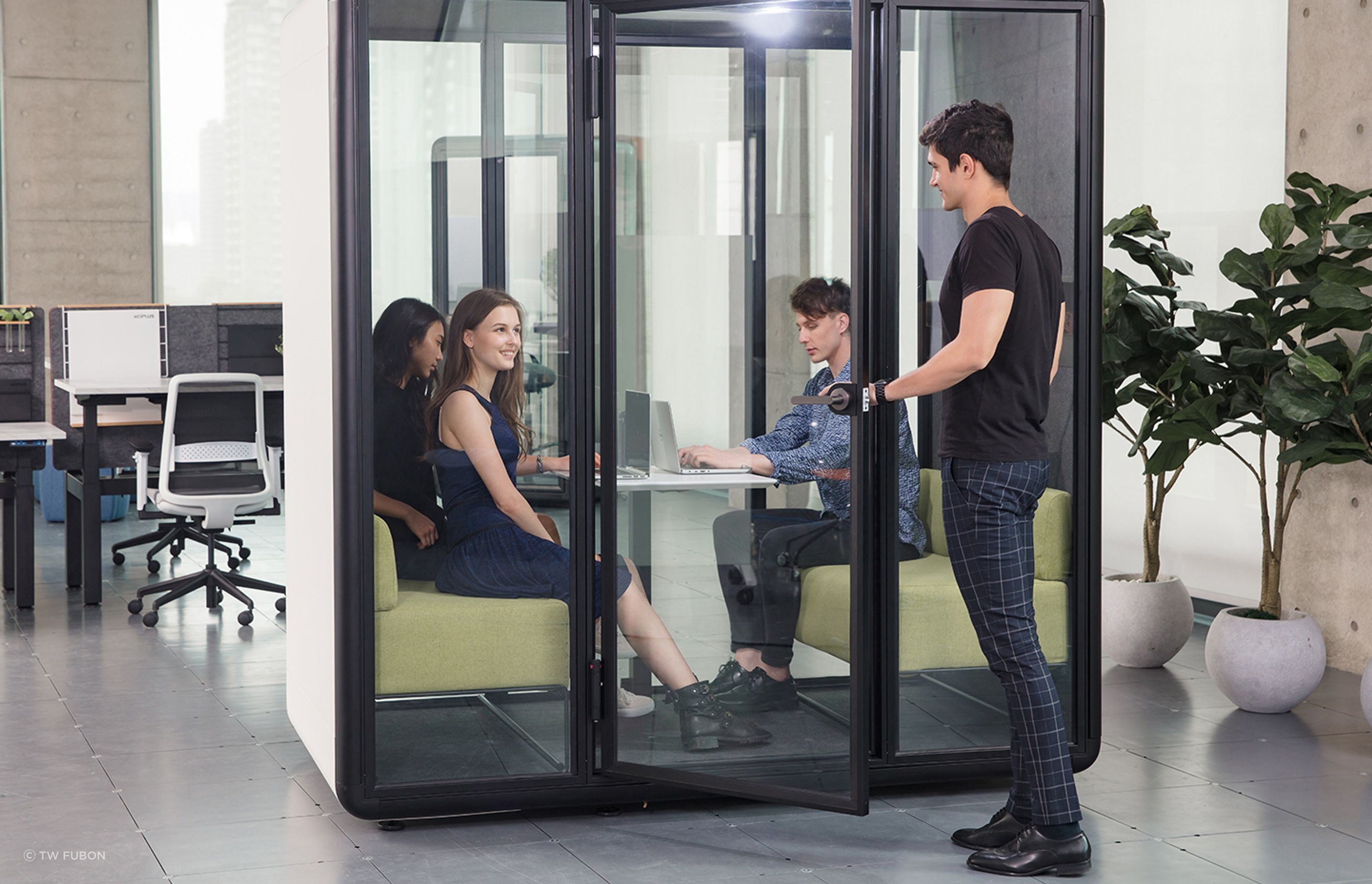 The ultimate guide to using soundproof office pods effectively