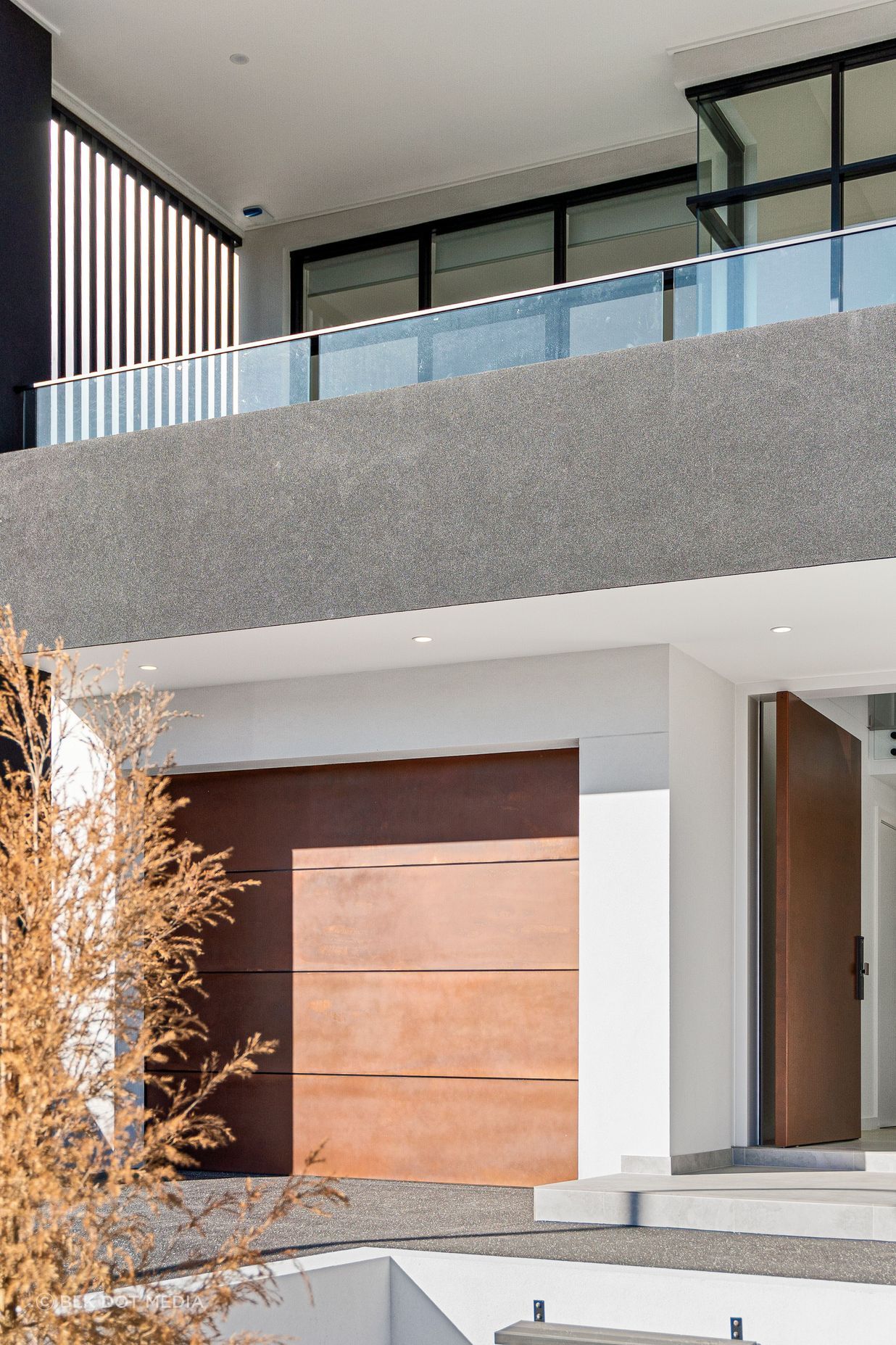 How to enhance architectural design with metal finishes