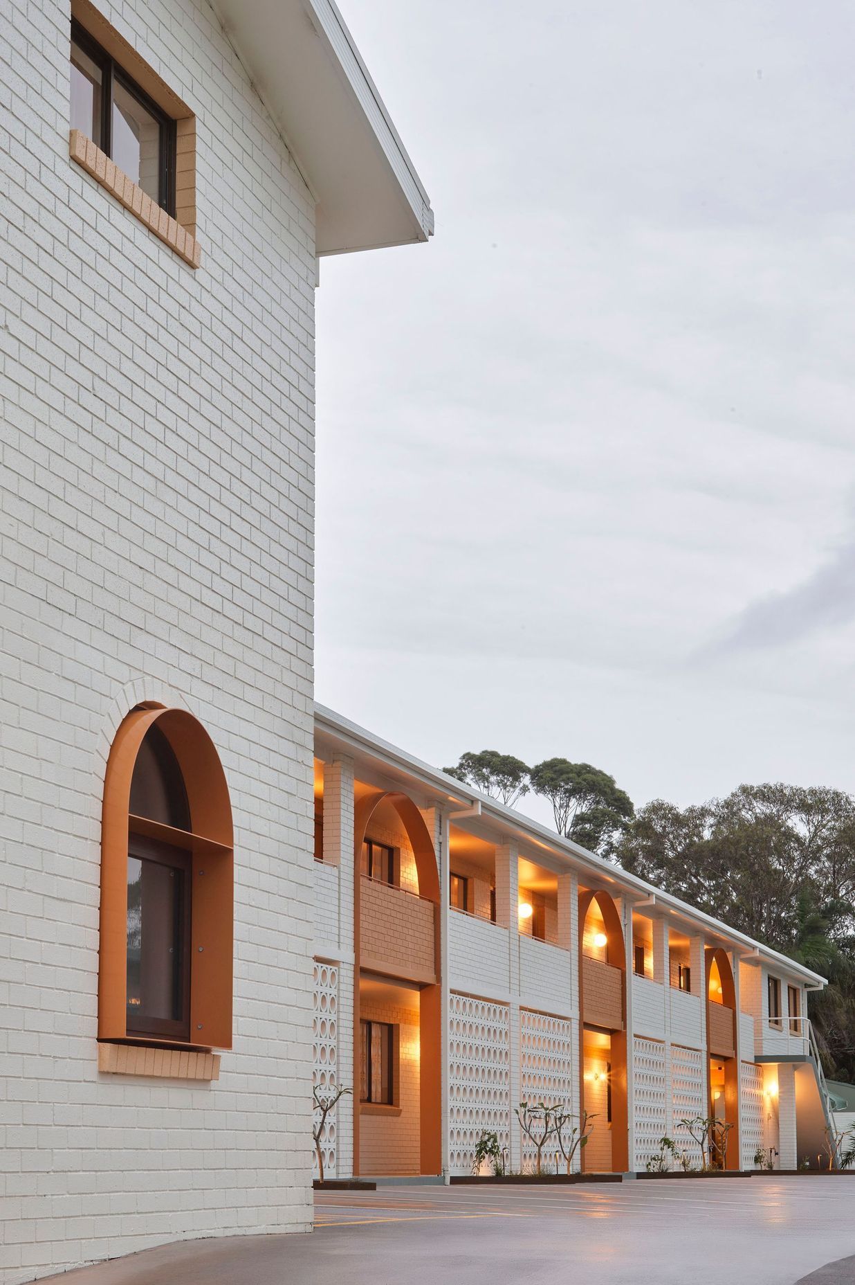 A contemporary take on retro Australiana revives a dated motel