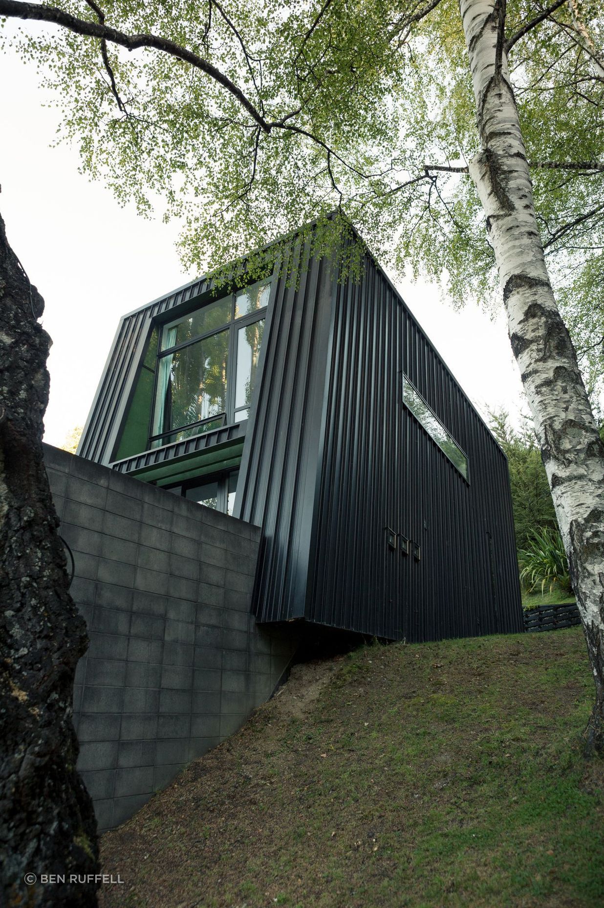 The Black House Part One by staceyfarrell.com | ArchiPro AU
