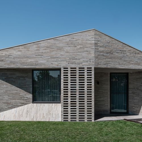 Bricks & Veneer Cladding | ArchiPro AU