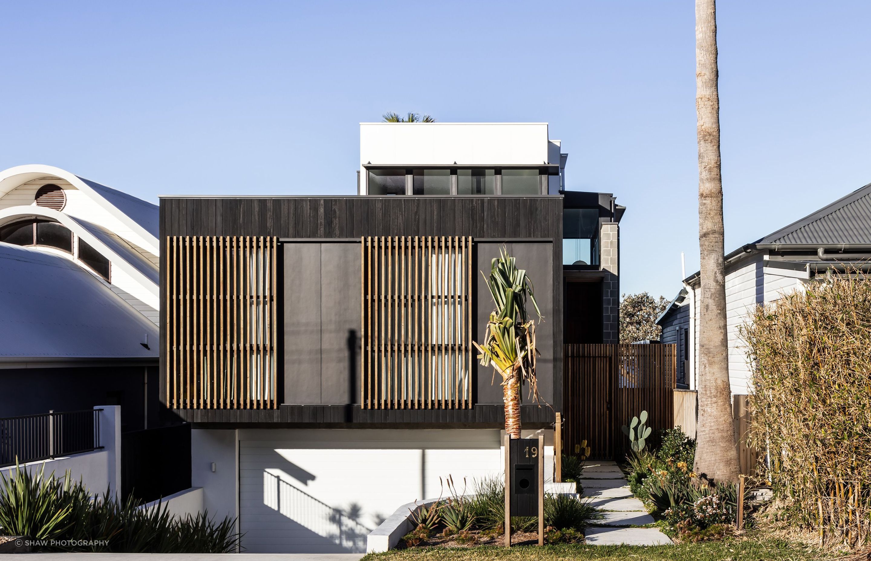 Coledale Ave by Alex Urena Design Studio | ArchiPro AU