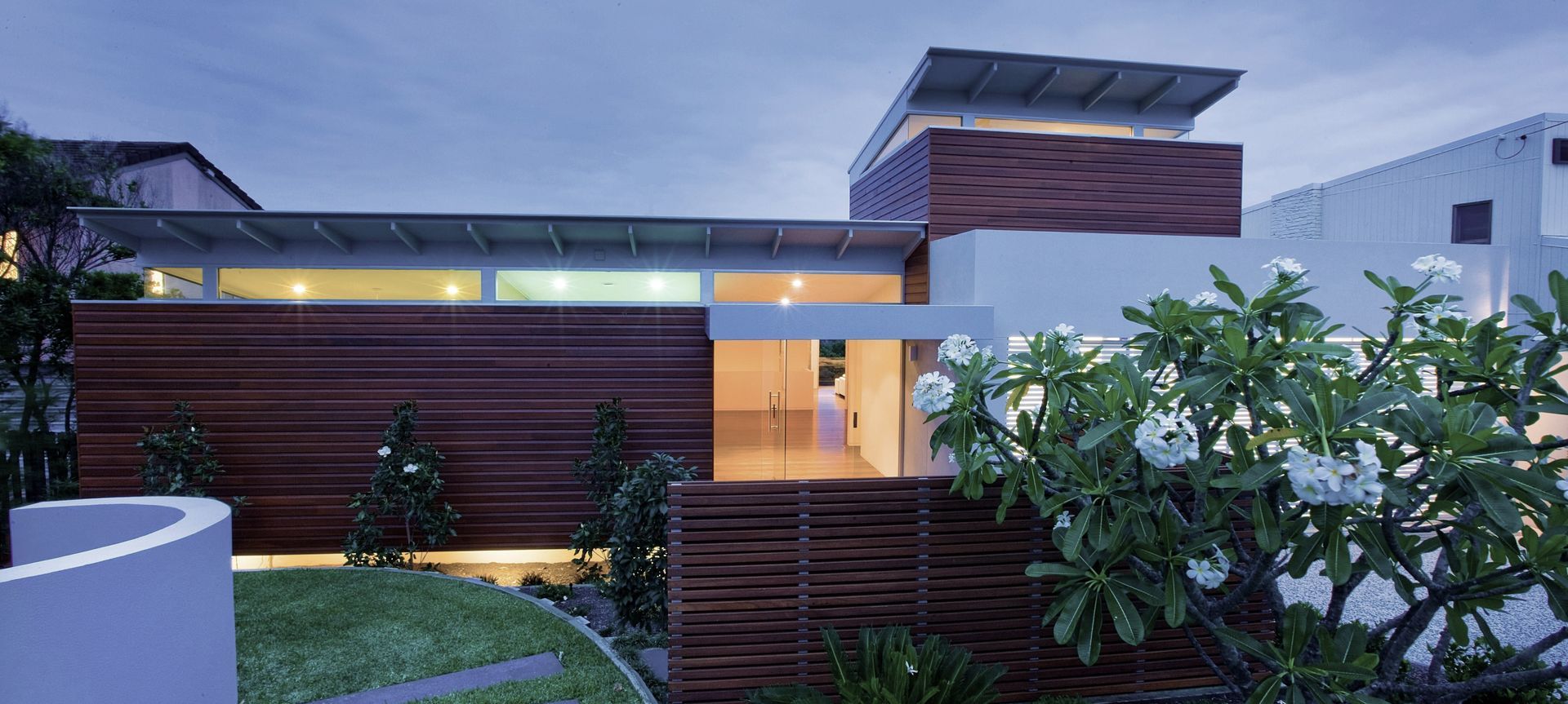 Marcus Beach House by Robinson Architects | ArchiPro AU