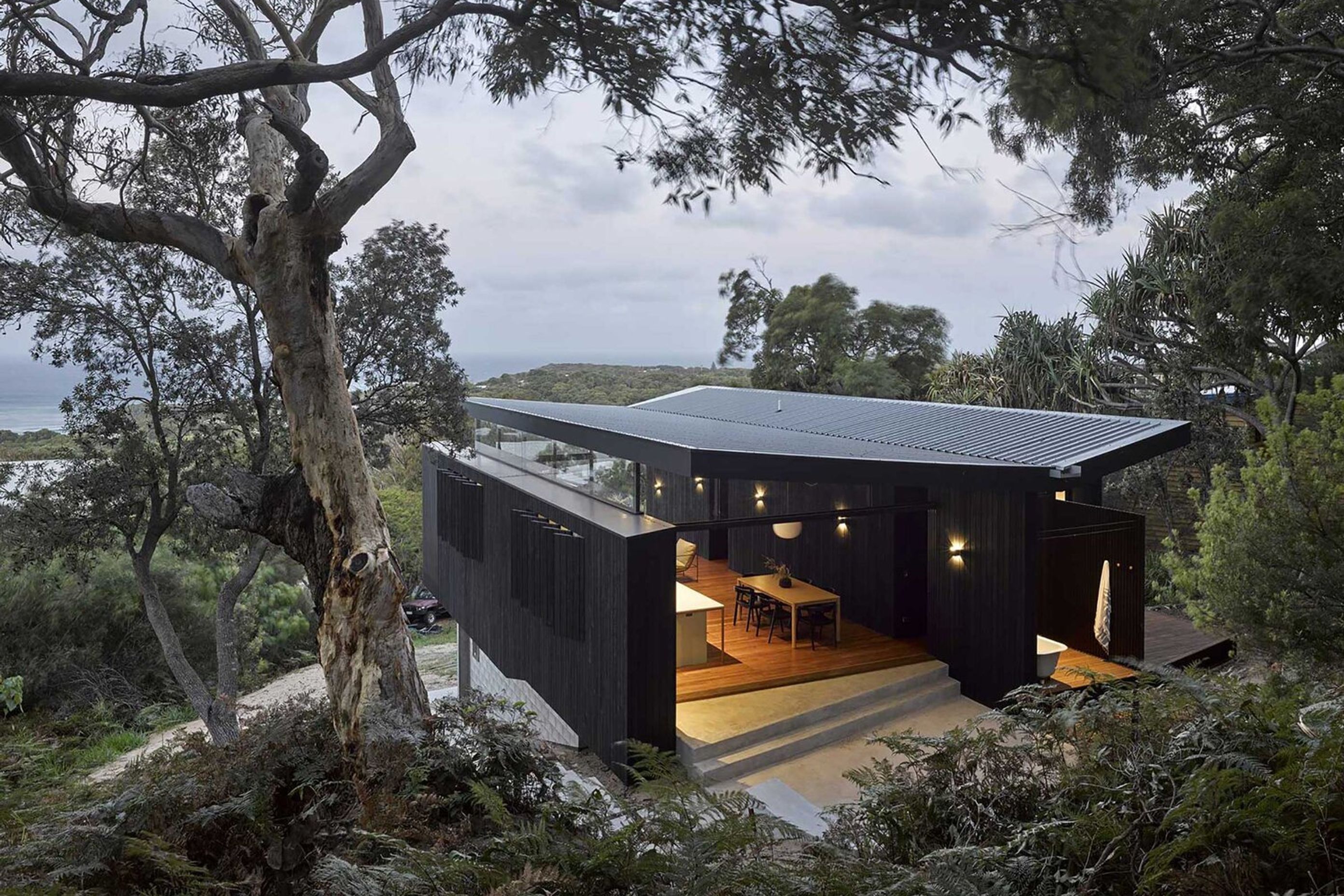 Baker House by Bespoke Constructions | ArchiPro AU