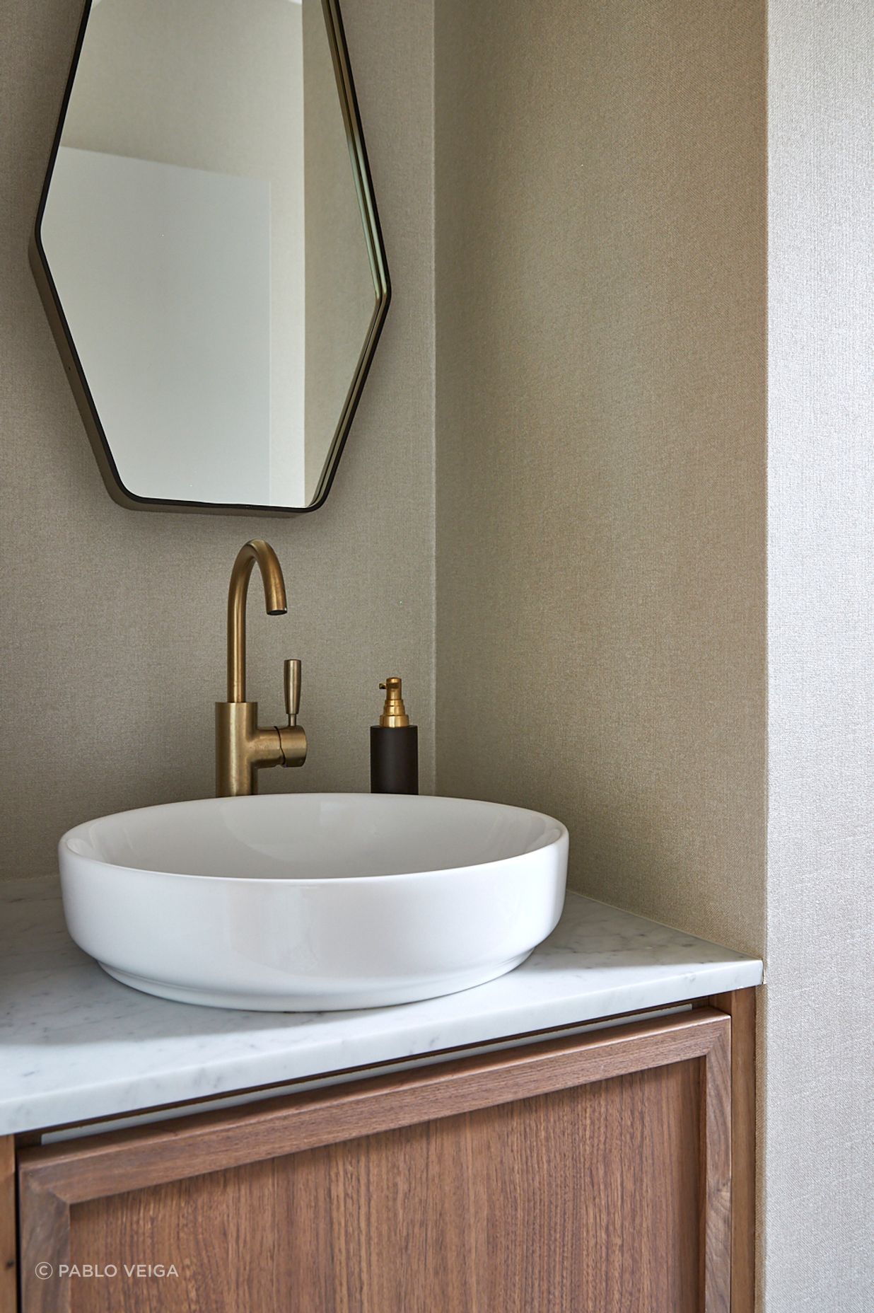 Edgecliff House by Alexandra Kidd Interior Design | ArchiPro AU