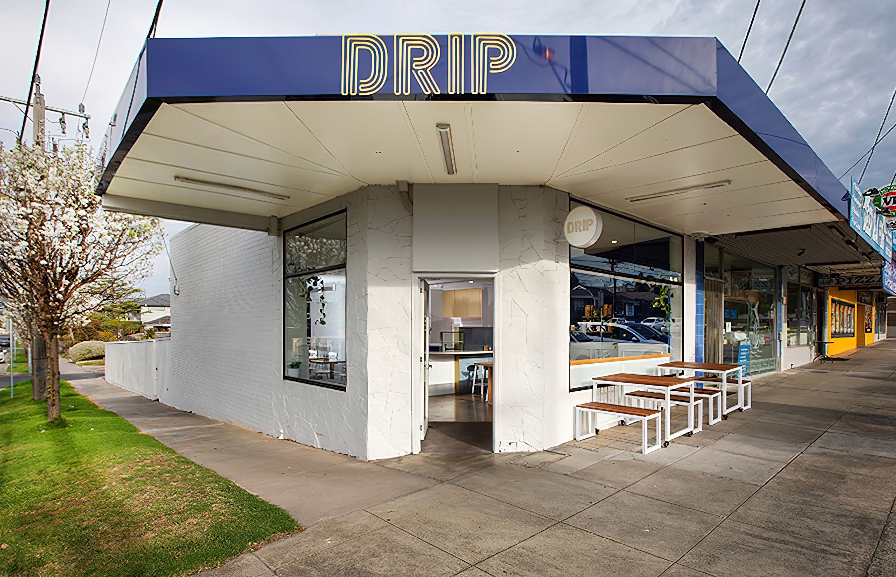 DRIP CAFE by Elvin Tan Design | ArchiPro AU