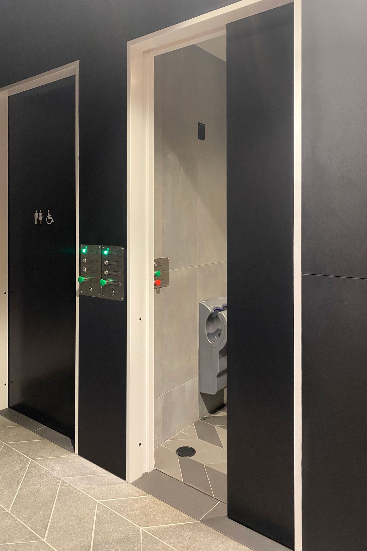 Commercial Bay by CS Cavity Sliders | ArchiPro AU