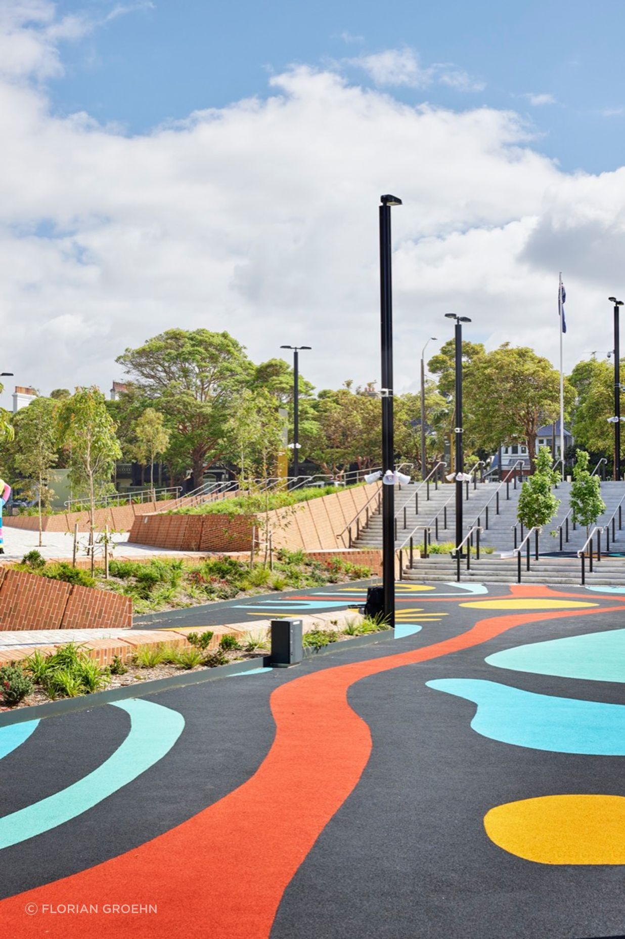 Allianz Stadium / Sydney Football Stadium by Glascott Landscape & Civil ...