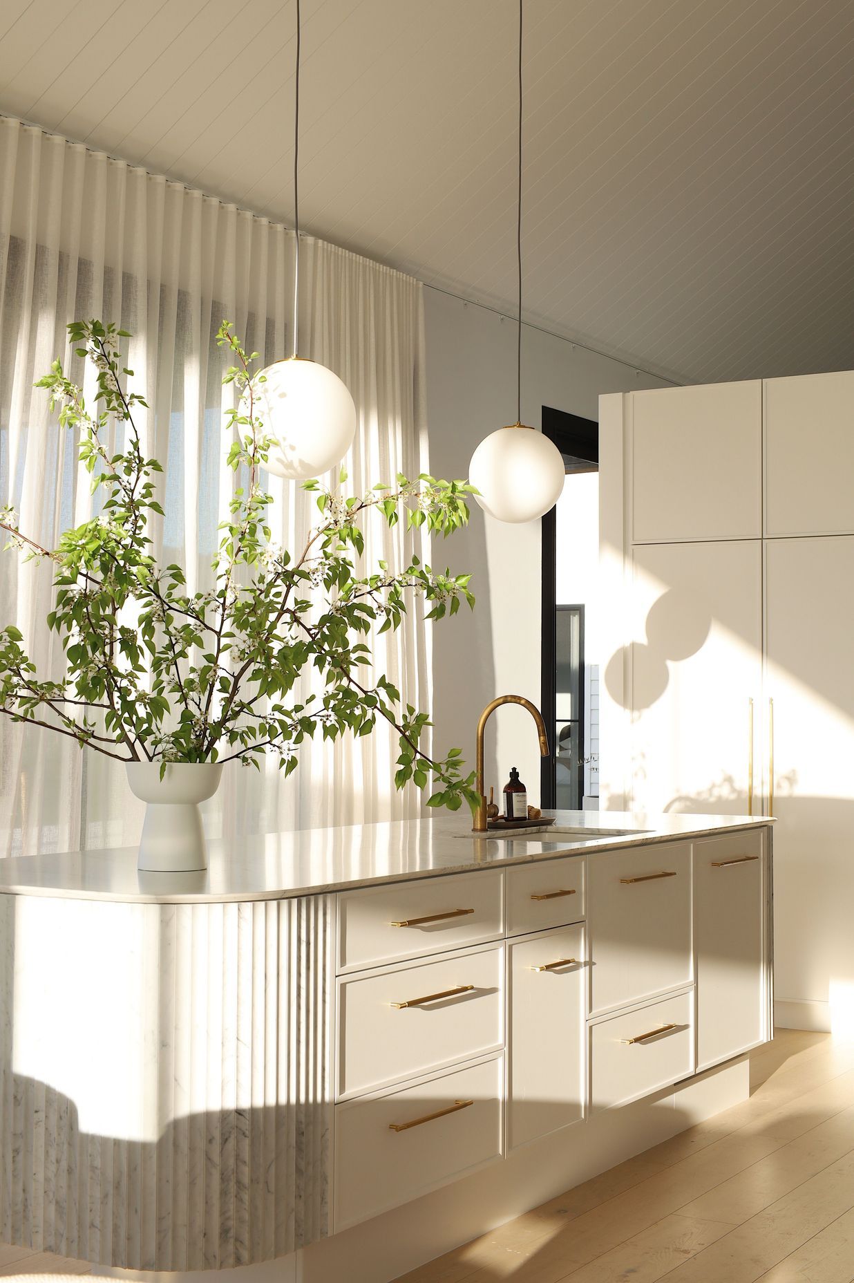 Modern Masterpiece Bowral by BOWERBIRD Interiors | ArchiPro AU