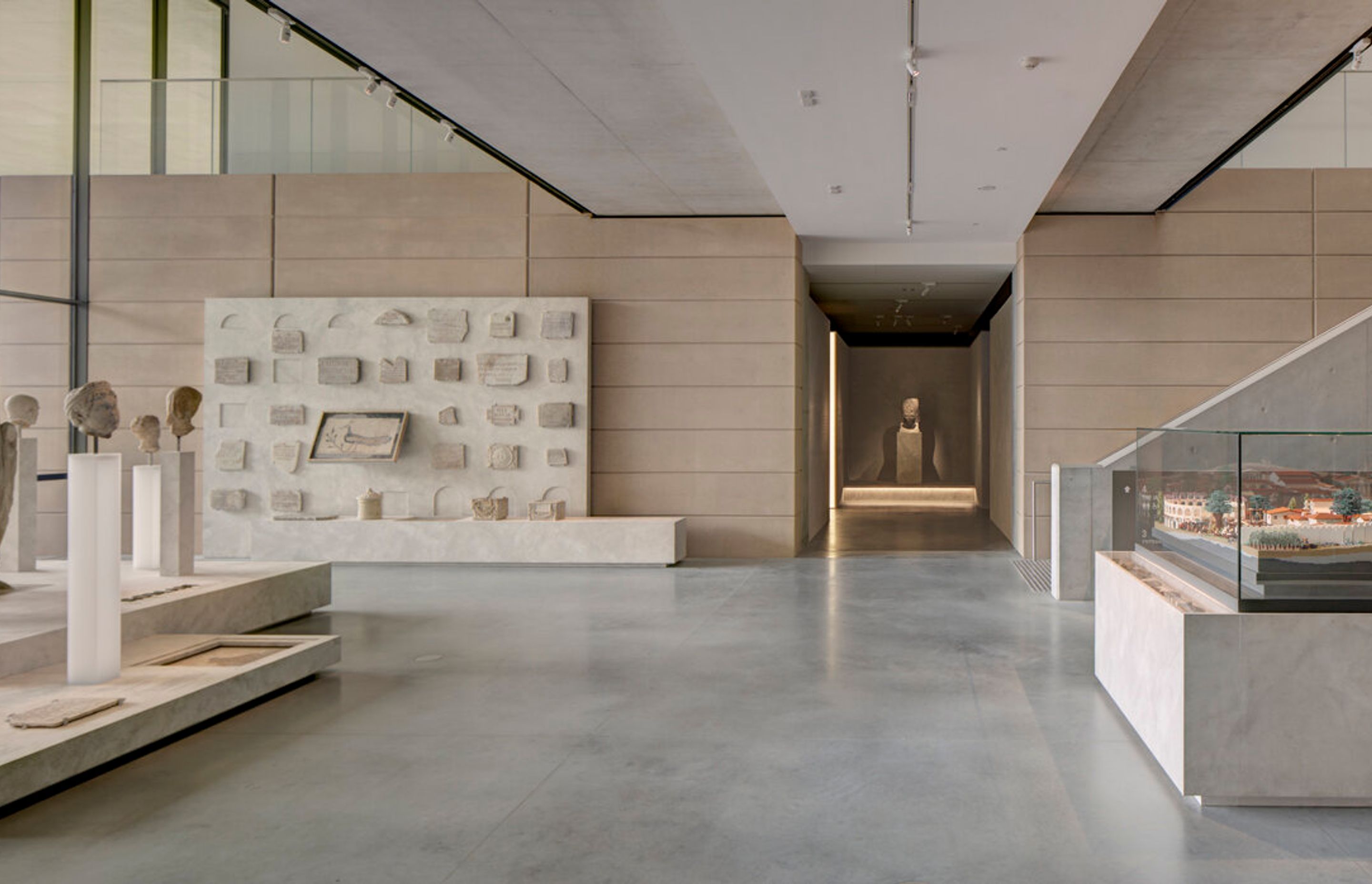 The Nicholson Galleries, Chau Chak Wing Museum at The University of ...