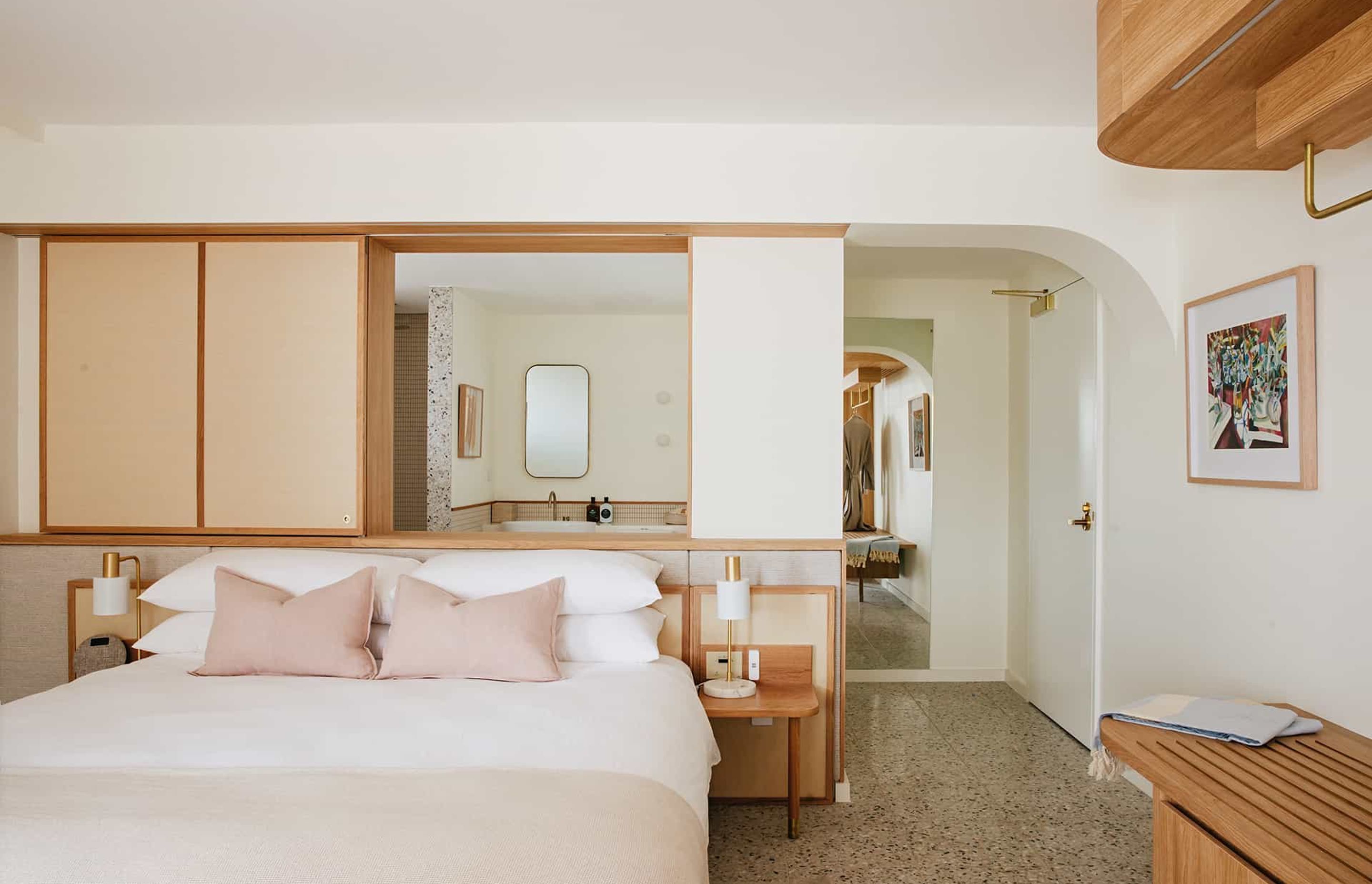 The Surf Hotel, Yamba - Interior Design by Design King Company ...