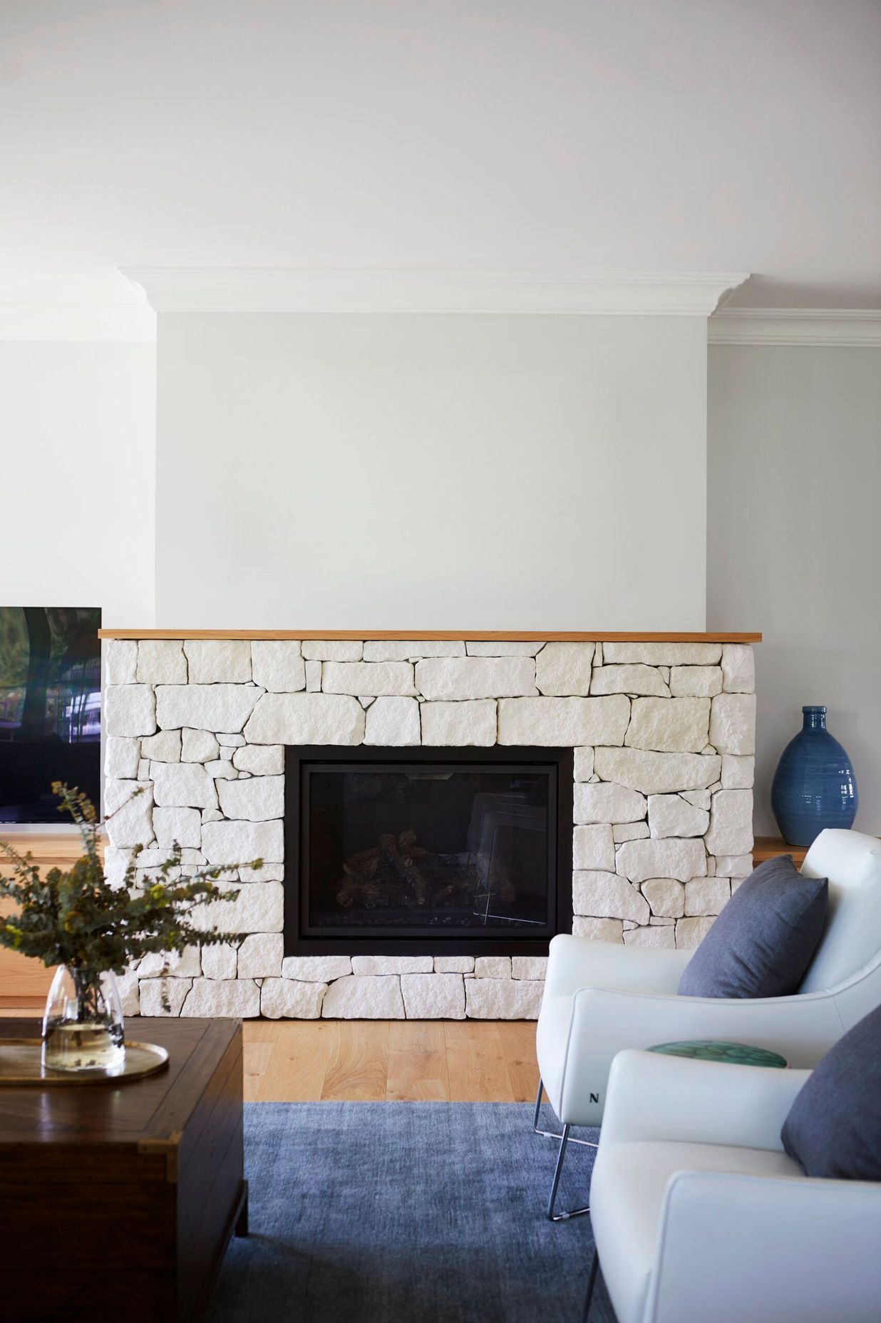 Middle Road by Jess Hunter Interior Design | ArchiPro AU