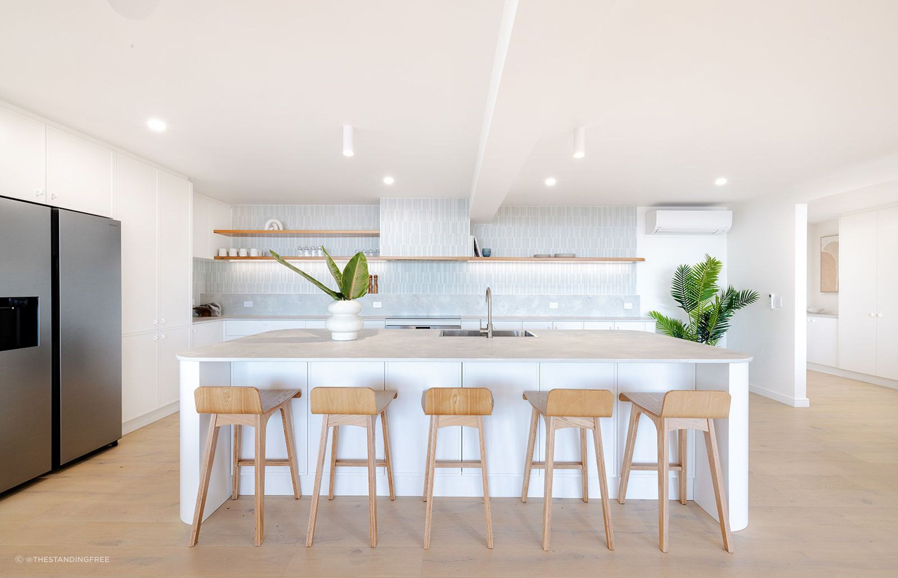 LUNE by Mori and Curll | ArchiPro AU