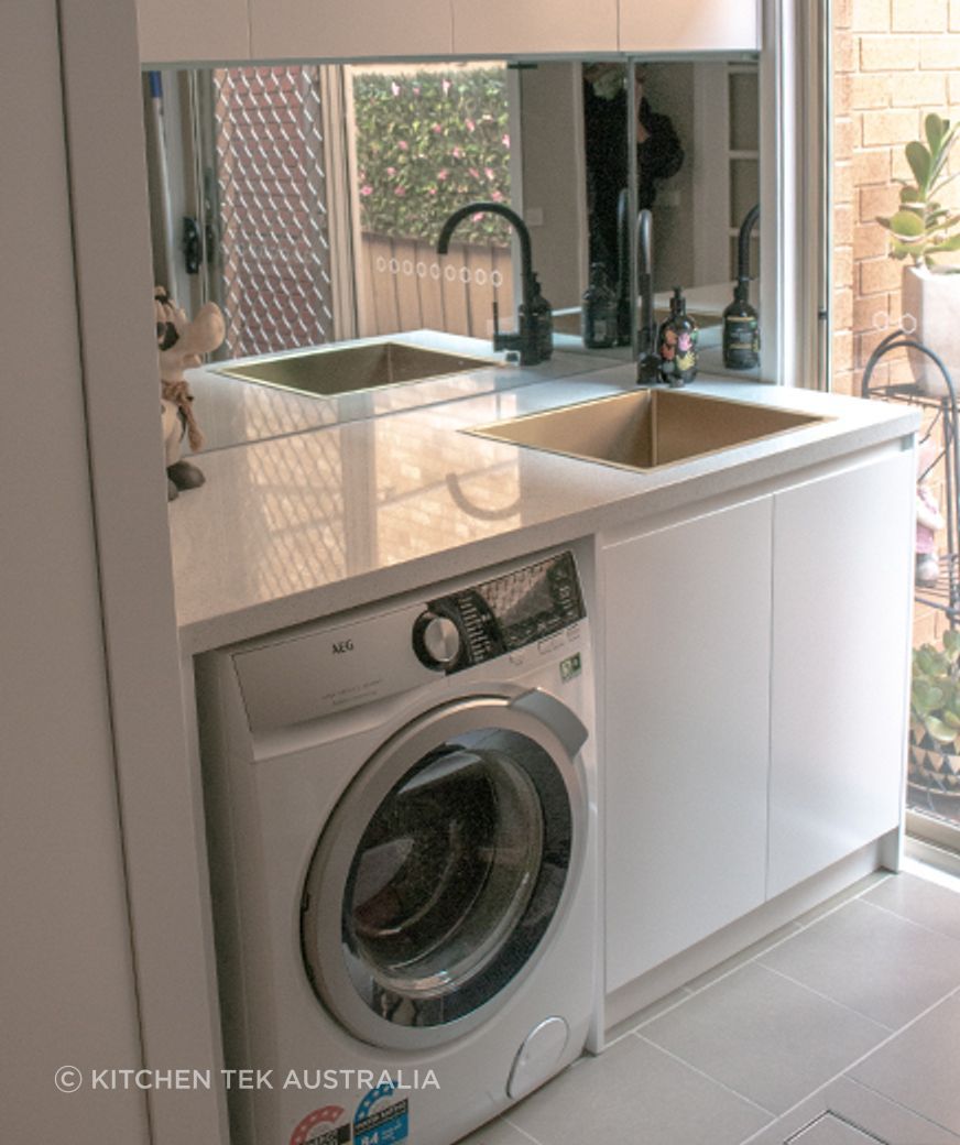 Modern Kitchen with 3d wall Panels by Kitchen Tek Australia | ArchiPro AU