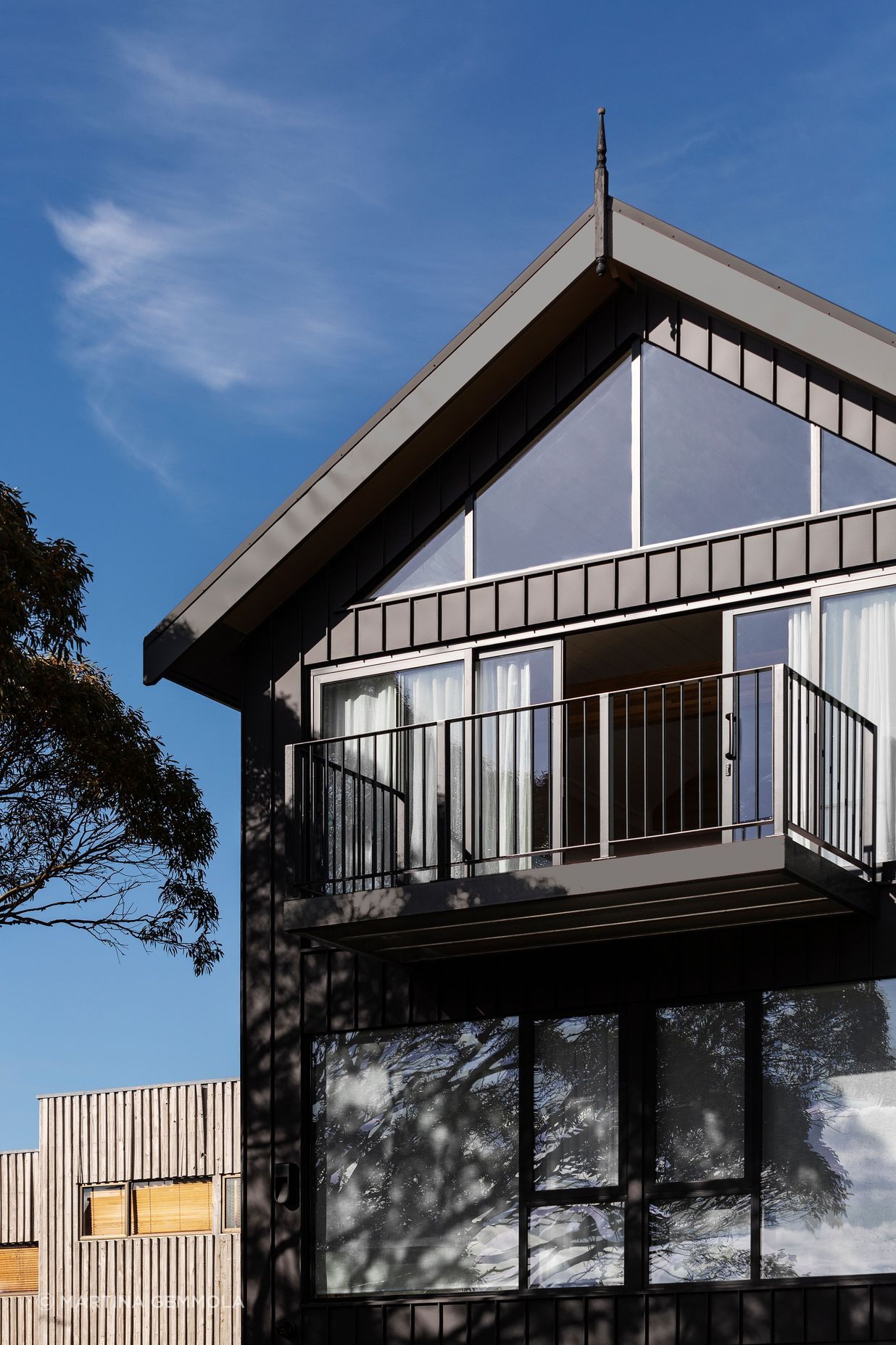 Hotham by Design 21 Architecture | ArchiPro AU