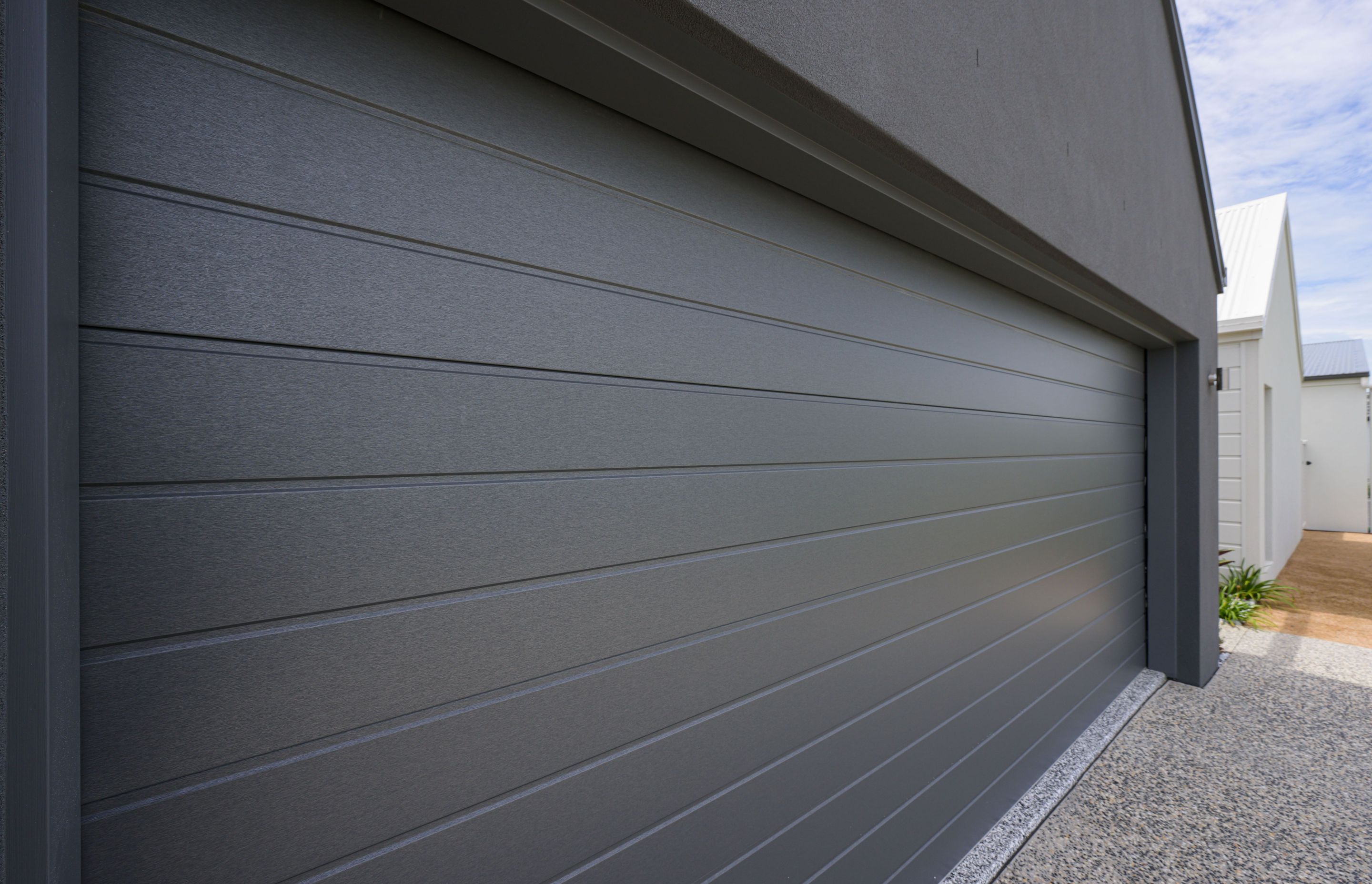 UniCote® Lux | Banksia Beach by Steel-Line Garage Doors | ArchiPro AU