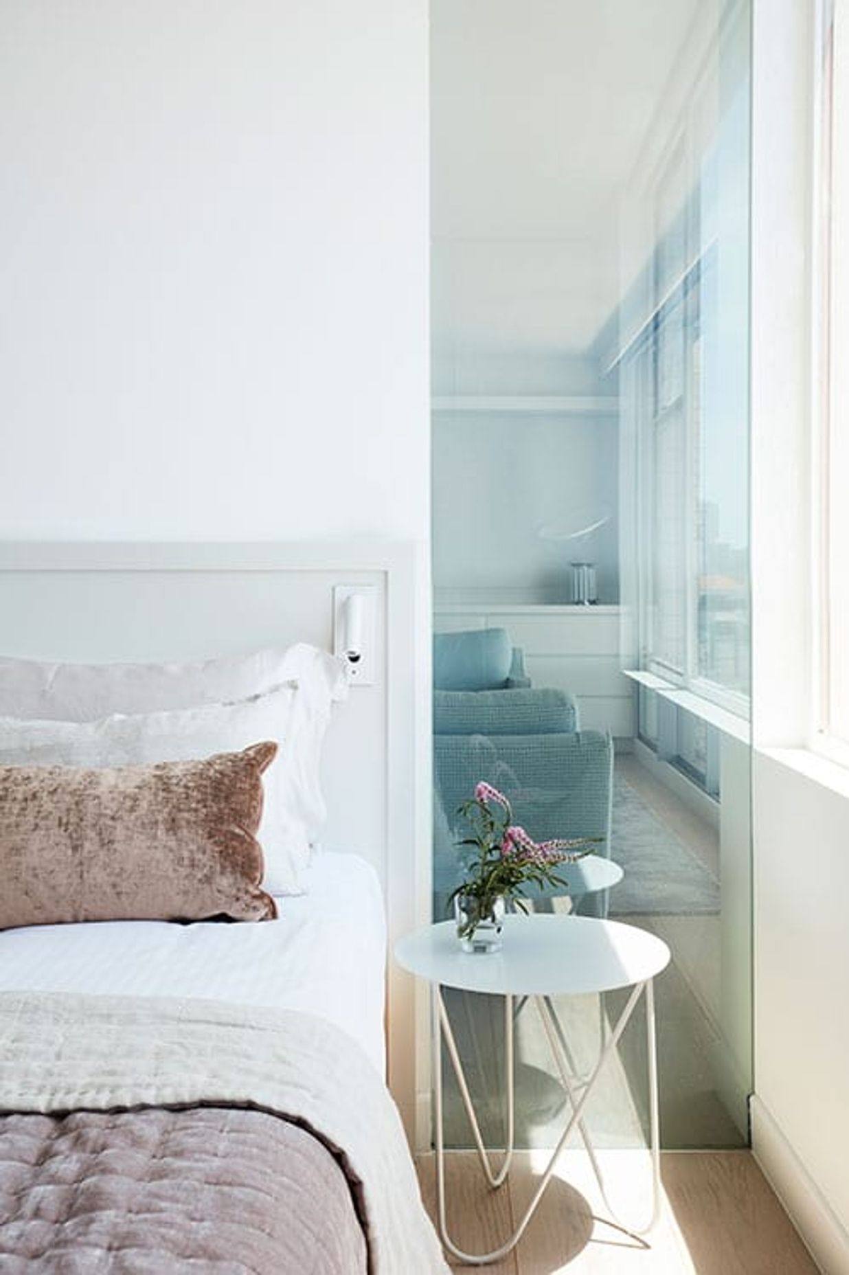 Elizabeth Bay Apartment by Grosser Constructions | ArchiPro AU