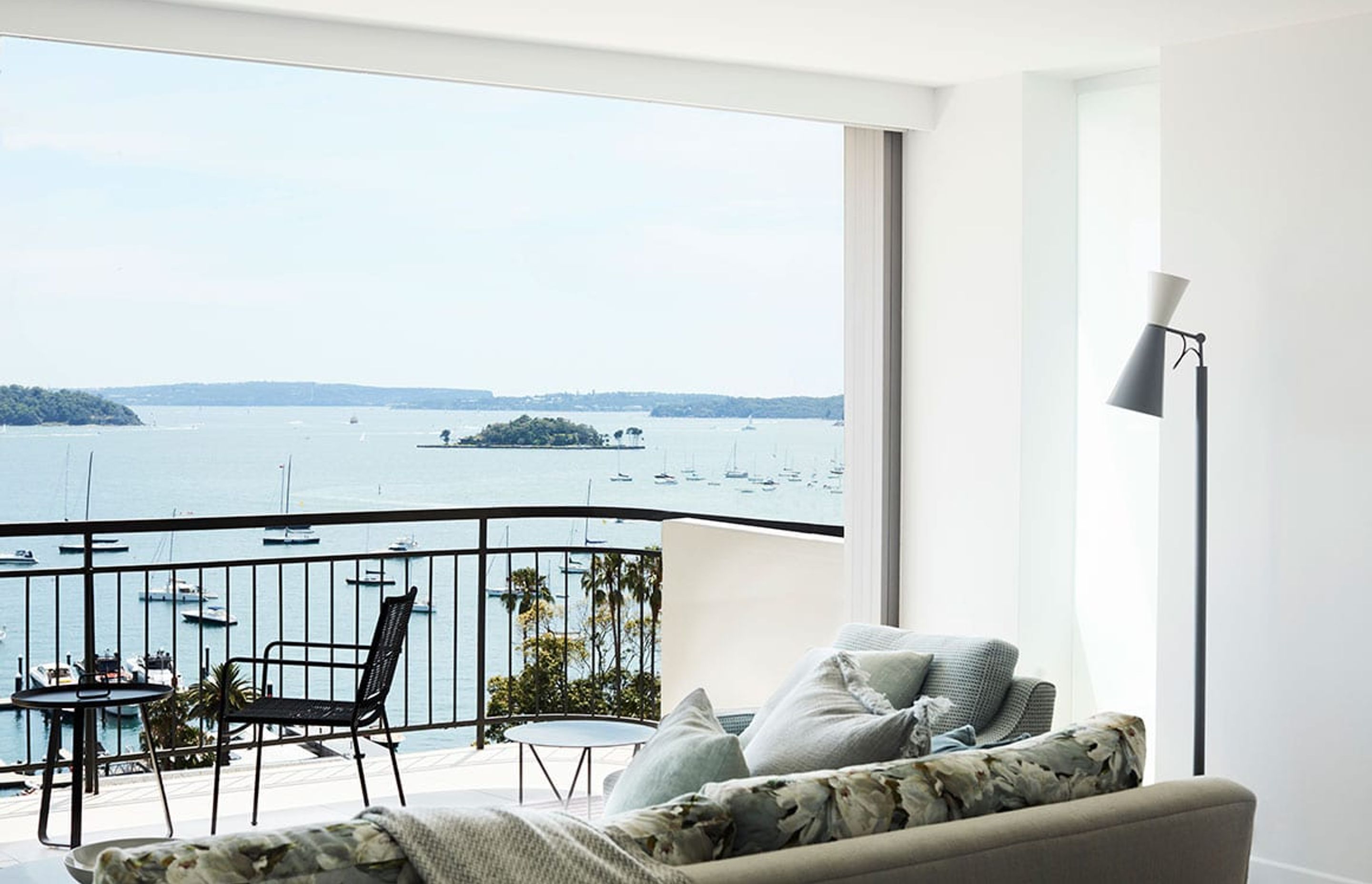 Elizabeth Bay Apartment by Grosser Constructions | ArchiPro AU