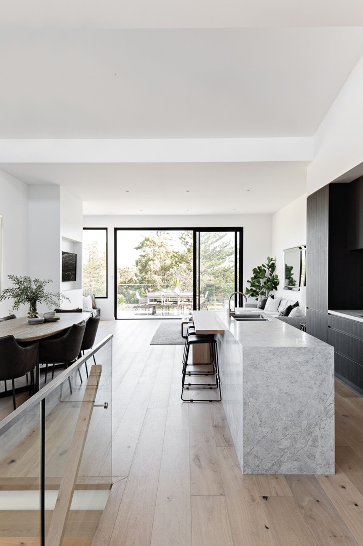 Austinmer by Tameka Moffat Designs | ArchiPro AU