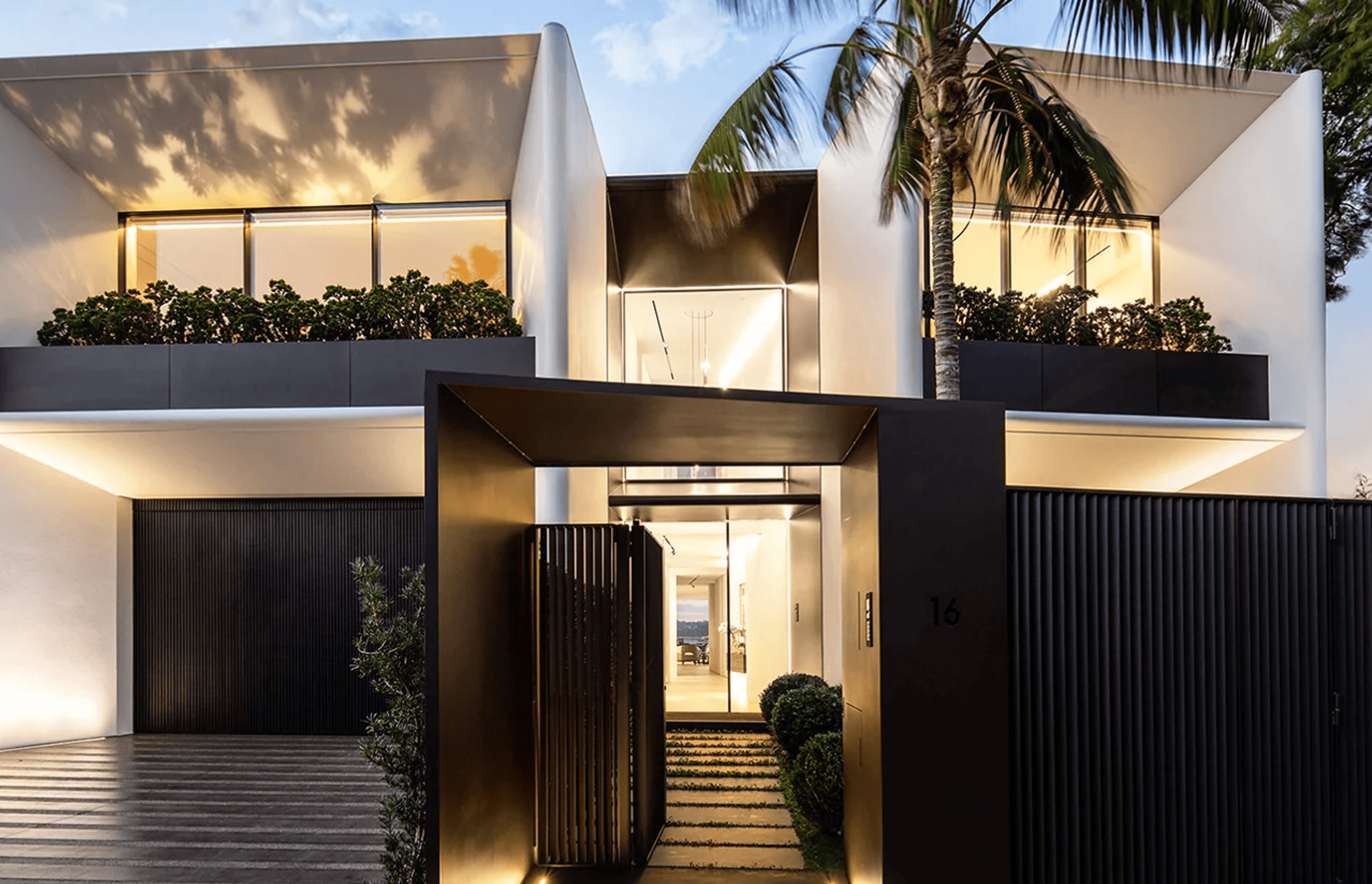 Sydney Art House by Colab Lighting | ArchiPro AU