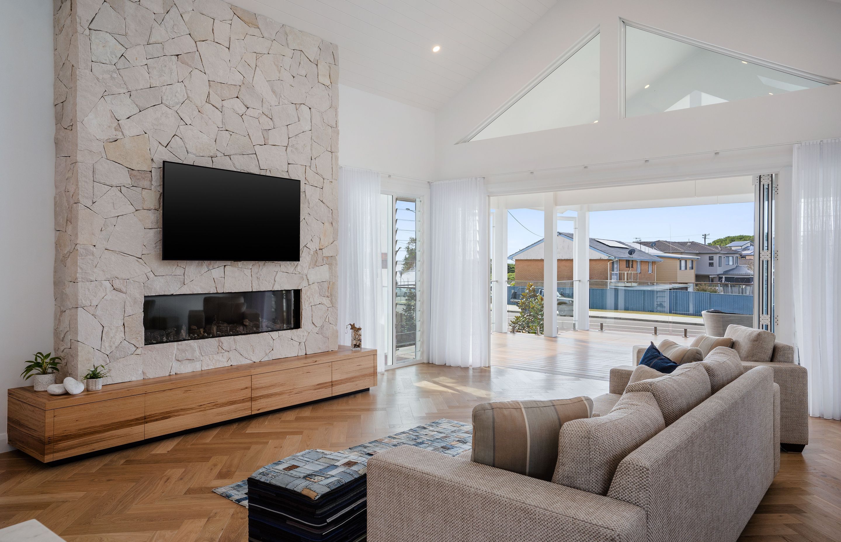 Sea Haven by Maple Design and Construct | ArchiPro AU