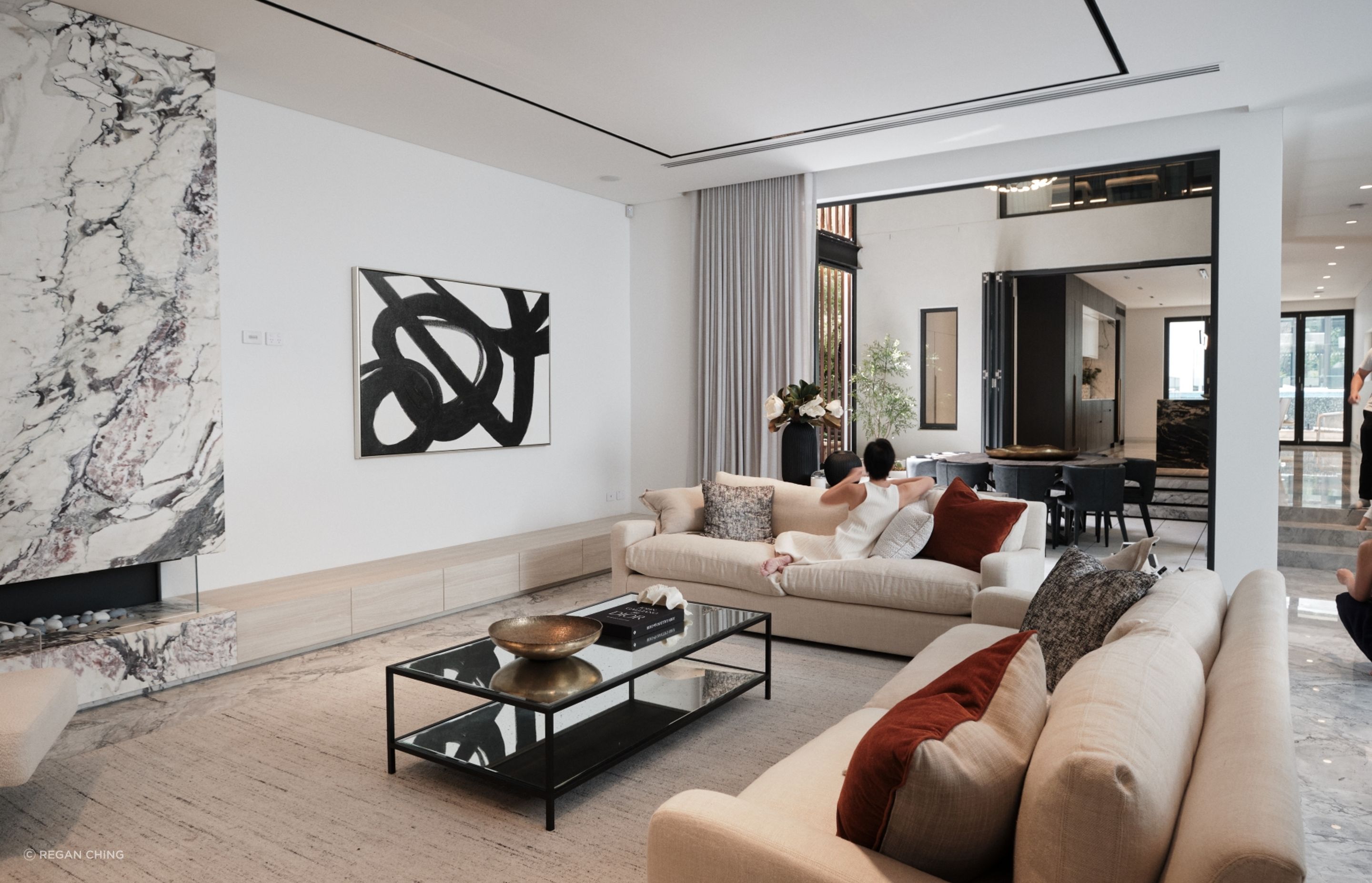 Box Up The Hill by Inco Studio | ArchiPro AU