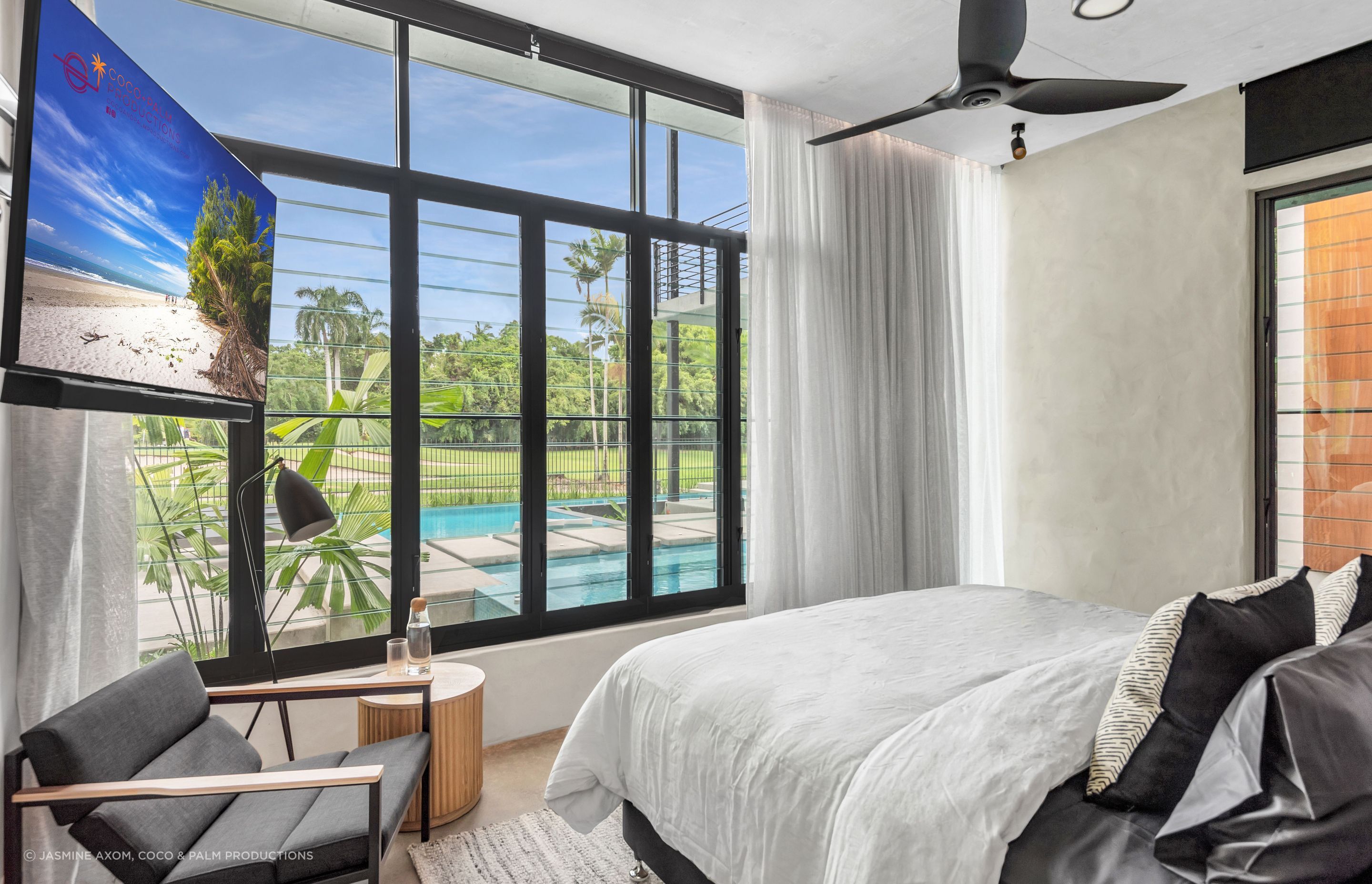 Beachfront Mirage by Architectural Window Systems | ArchiPro AU