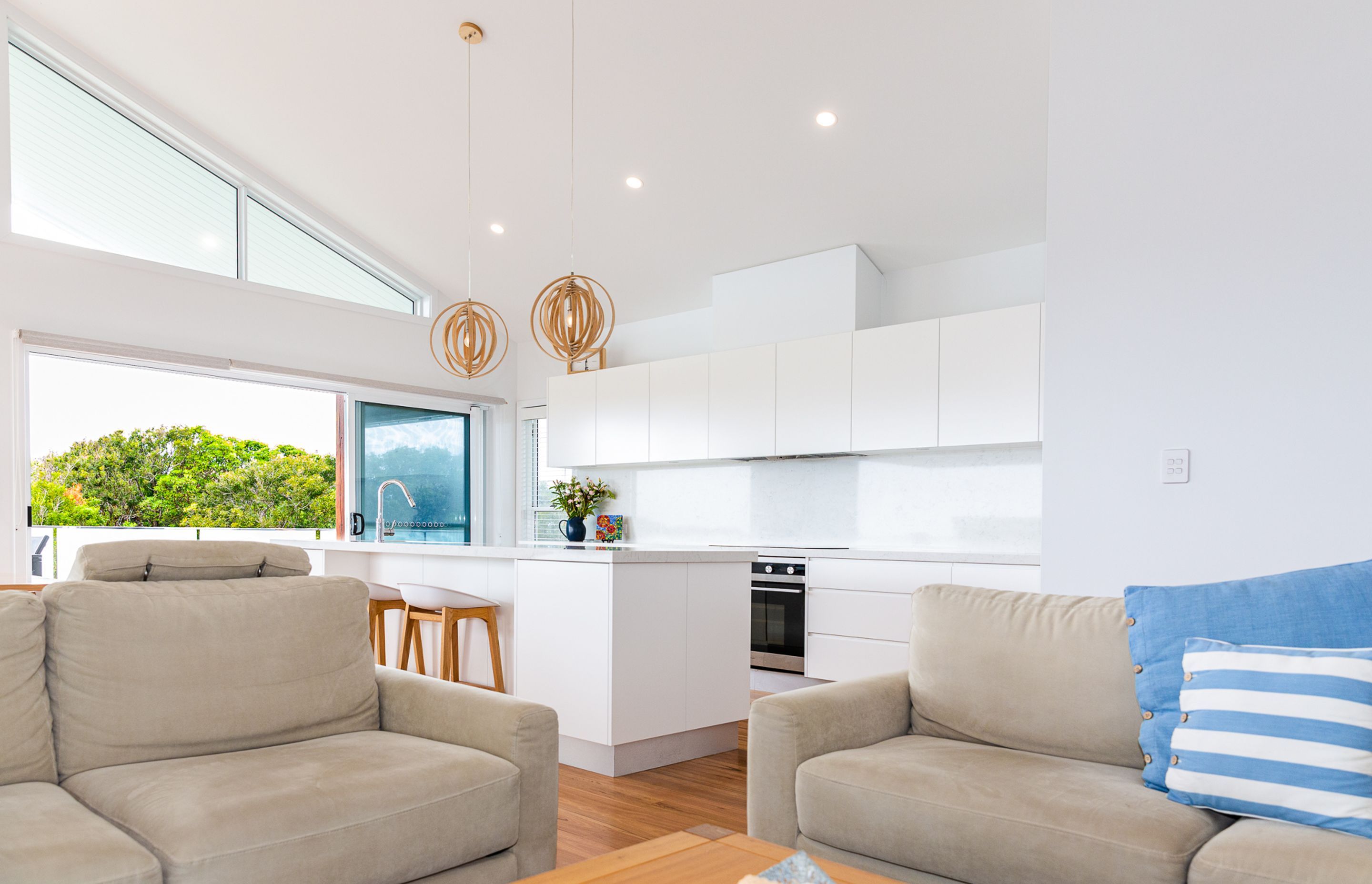 Surfers House by Simon Hayward Design | ArchiPro AU