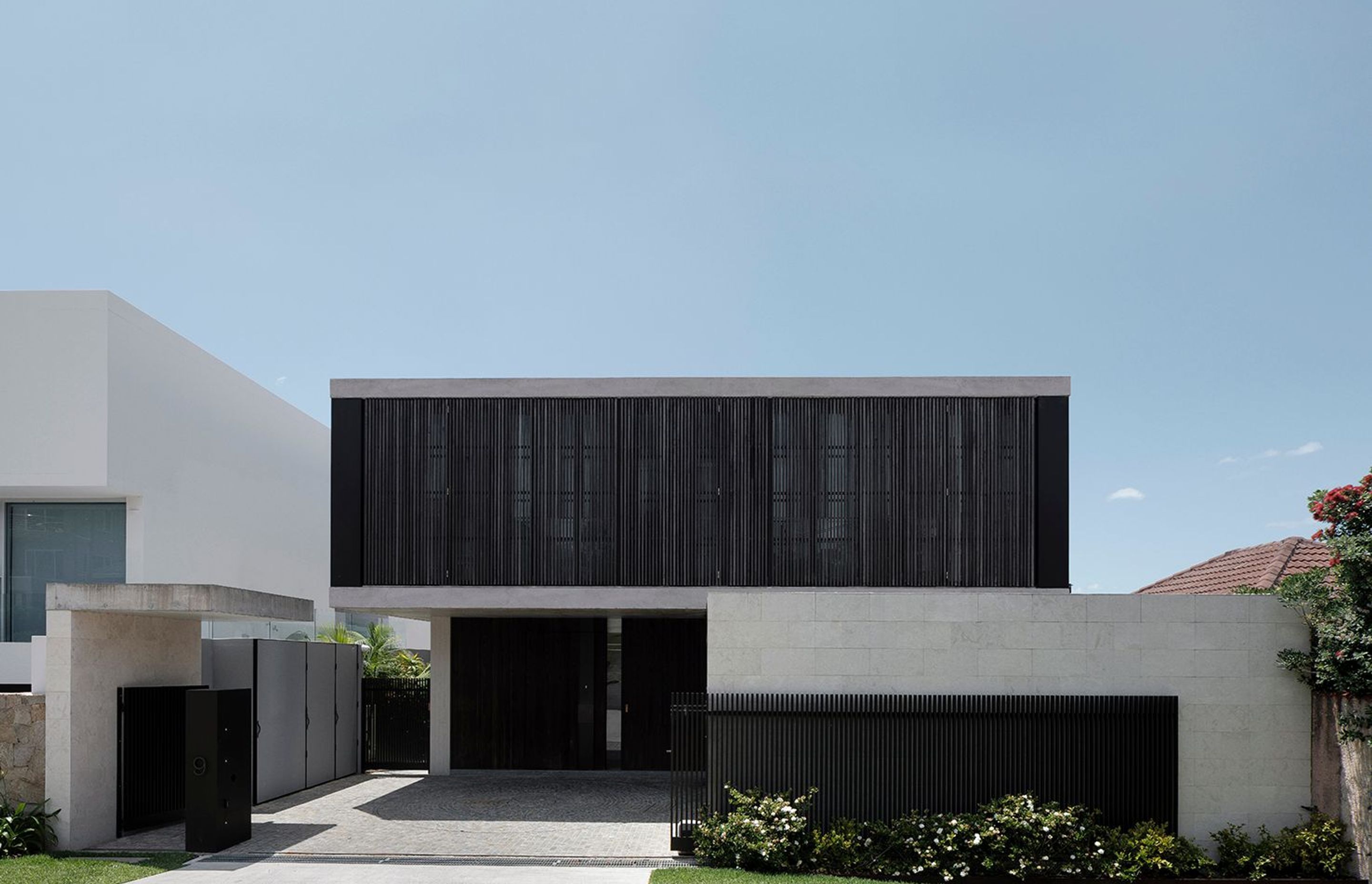 Seaside Parade by MHNDU | ArchiPro AU