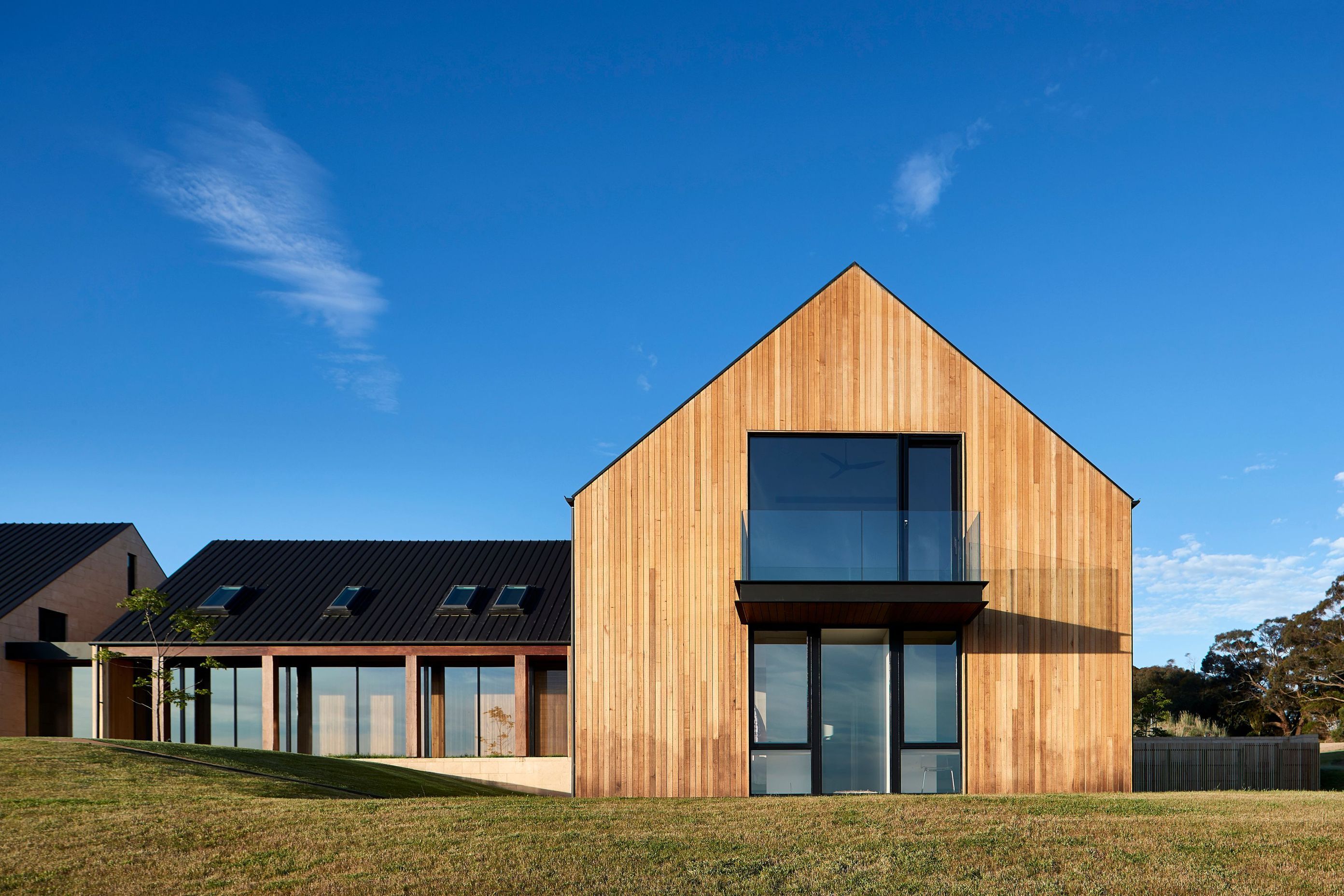 Flinders Residence by Abe McCarthy Architects | ArchiPro AU