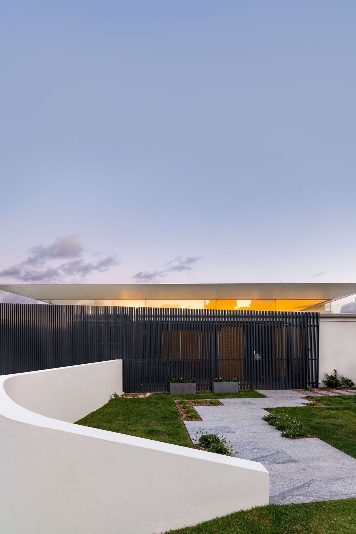 Noosa Dunes by Robinson Architects | ArchiPro AU