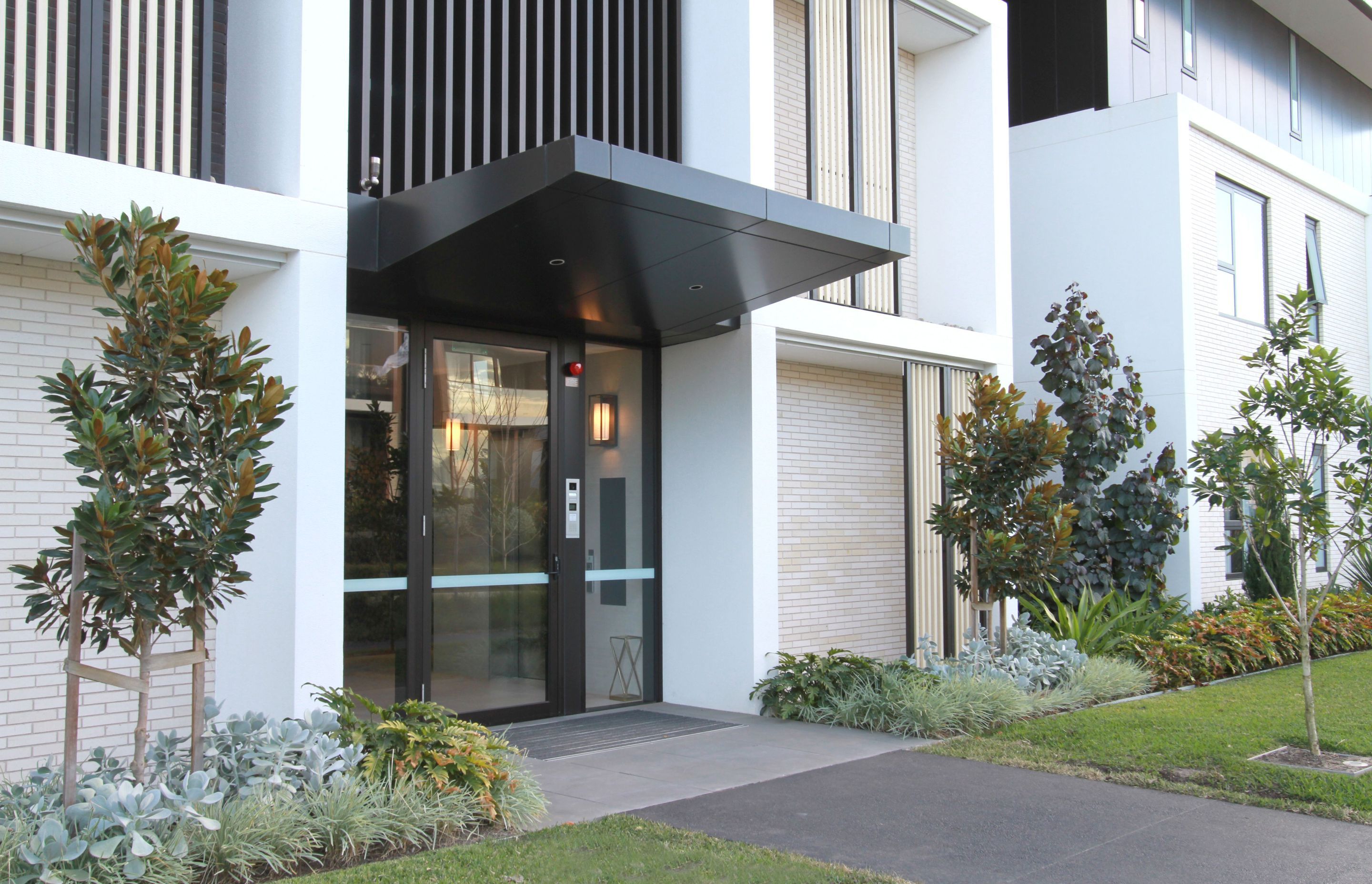 Crabrook Residences by Umbaco Landscape Architects | ArchiPro AU
