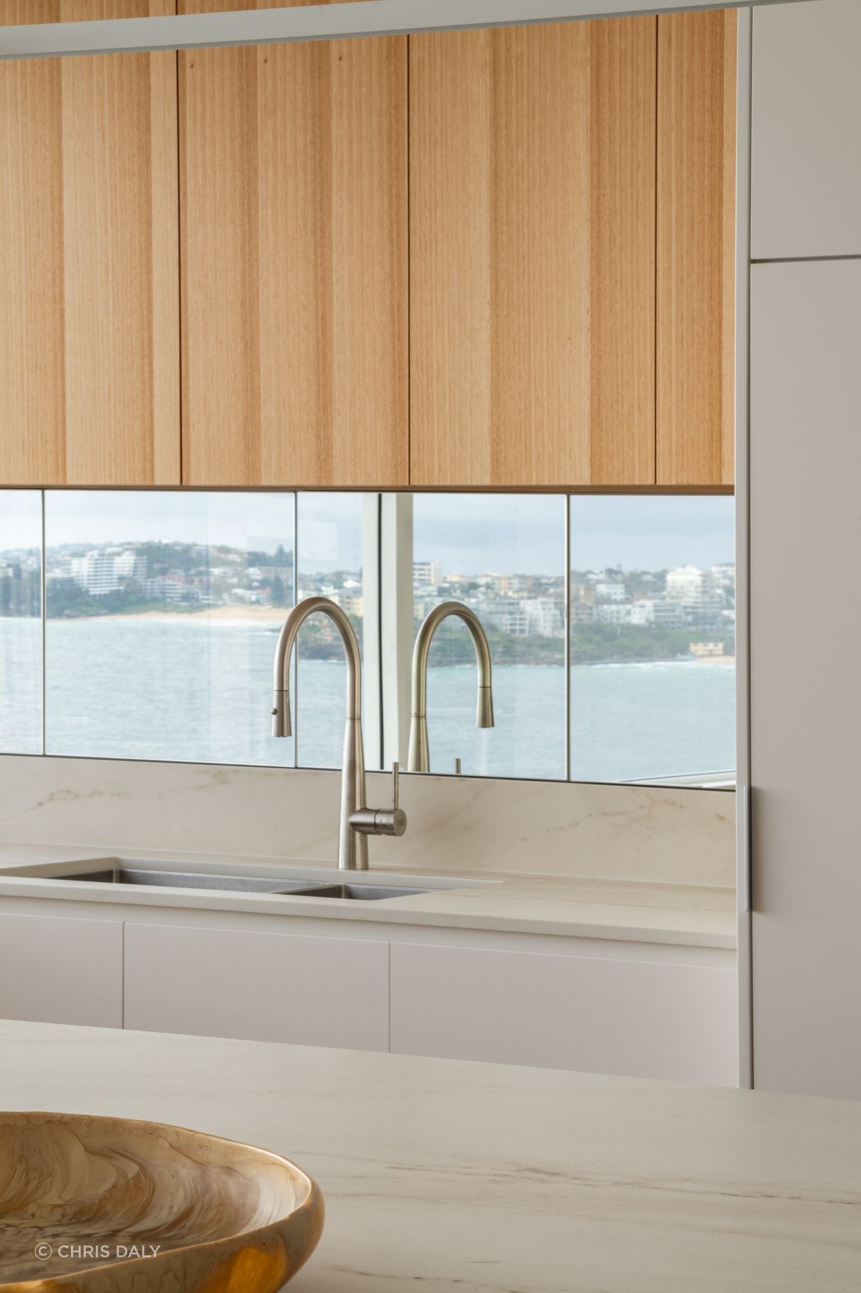 Manly Waterfront Apartment by M+M Architects | ArchiPro AU