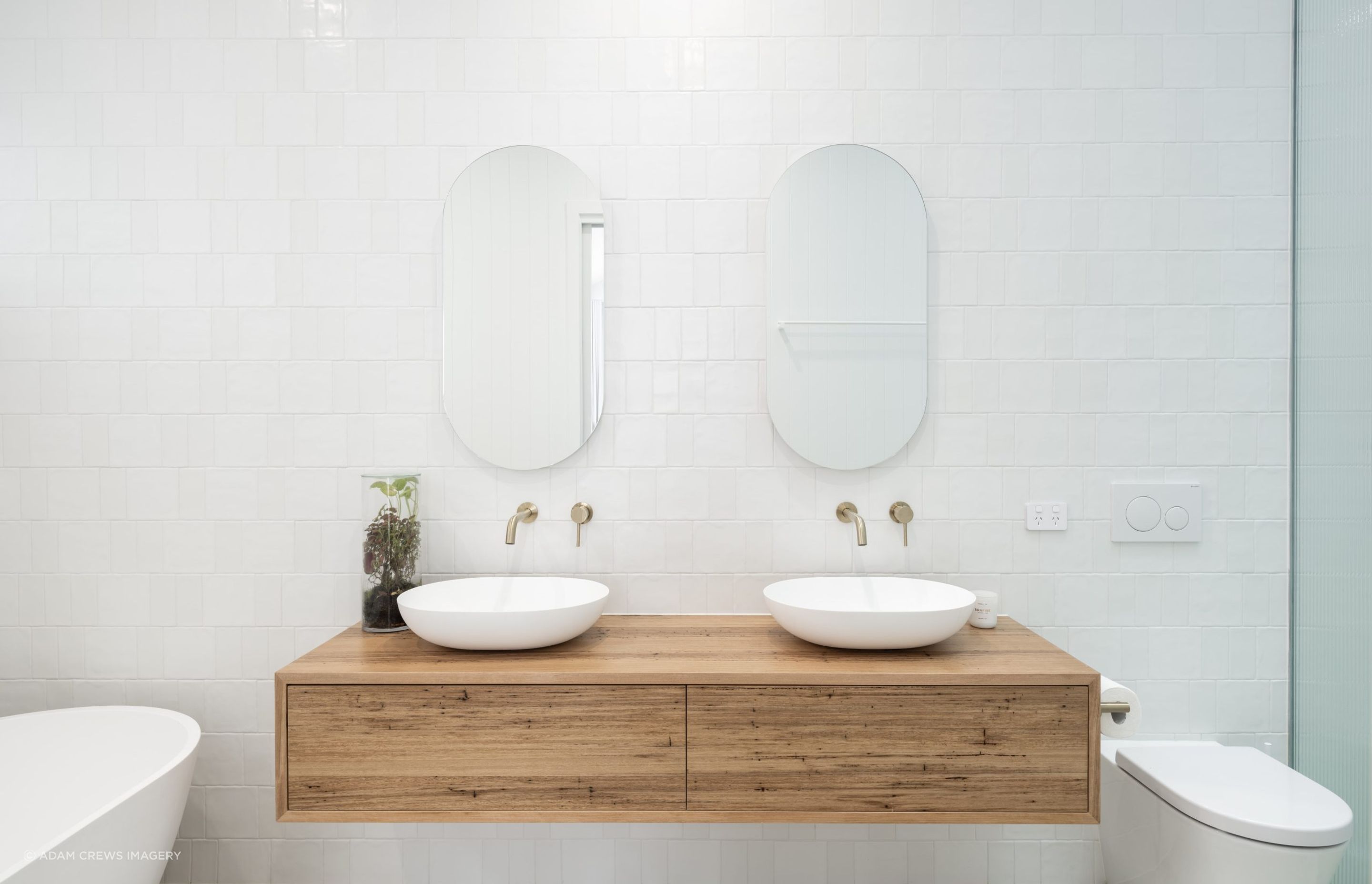 Modern Coastal Gymea Bay Home by Shire Building Design | ArchiPro AU