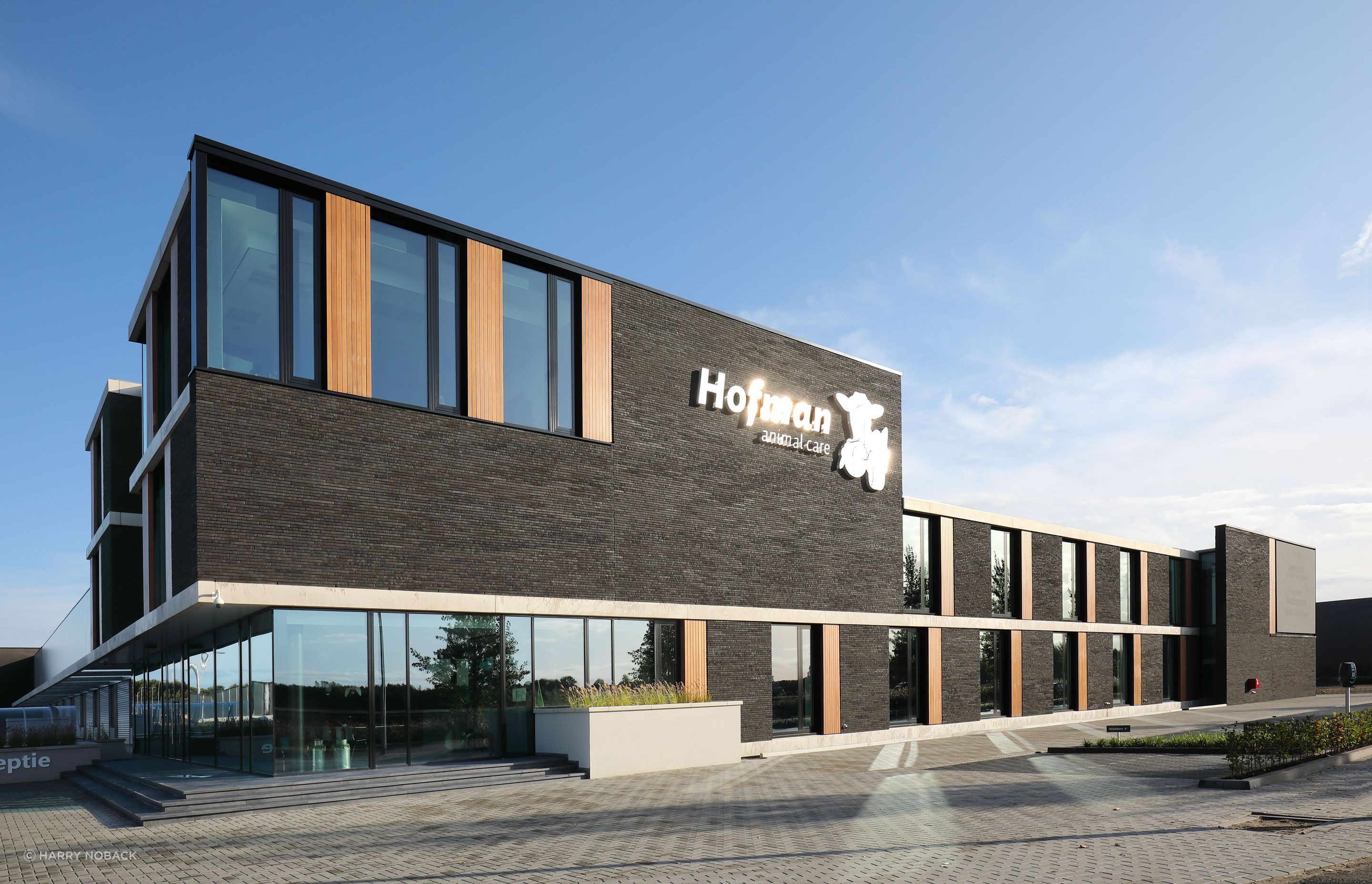 Hofman Animal Care by Jaco Bricks | ArchiPro AU