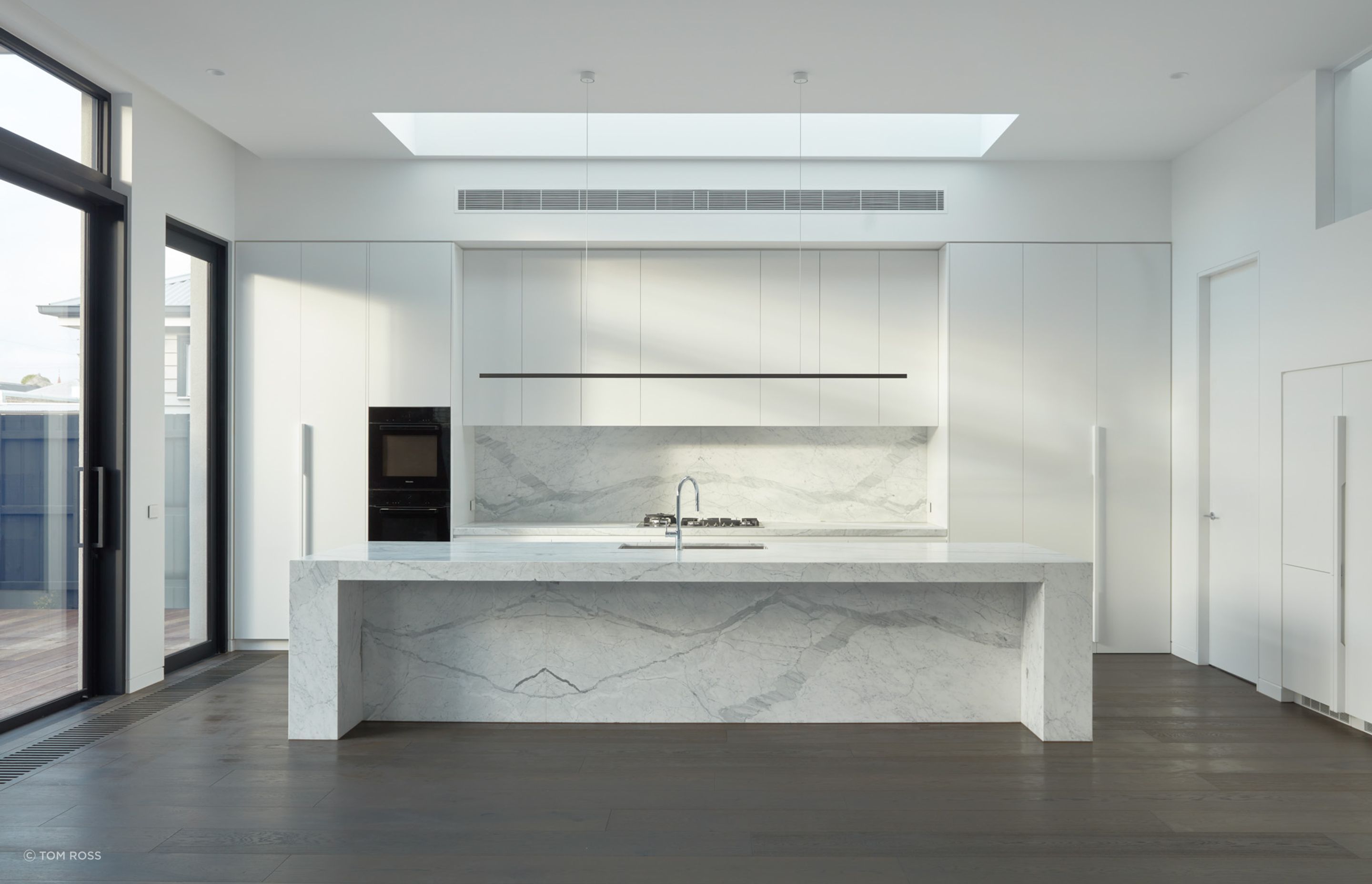 The White House, Elsternwick by Merrylees Architecture & Interiors ...