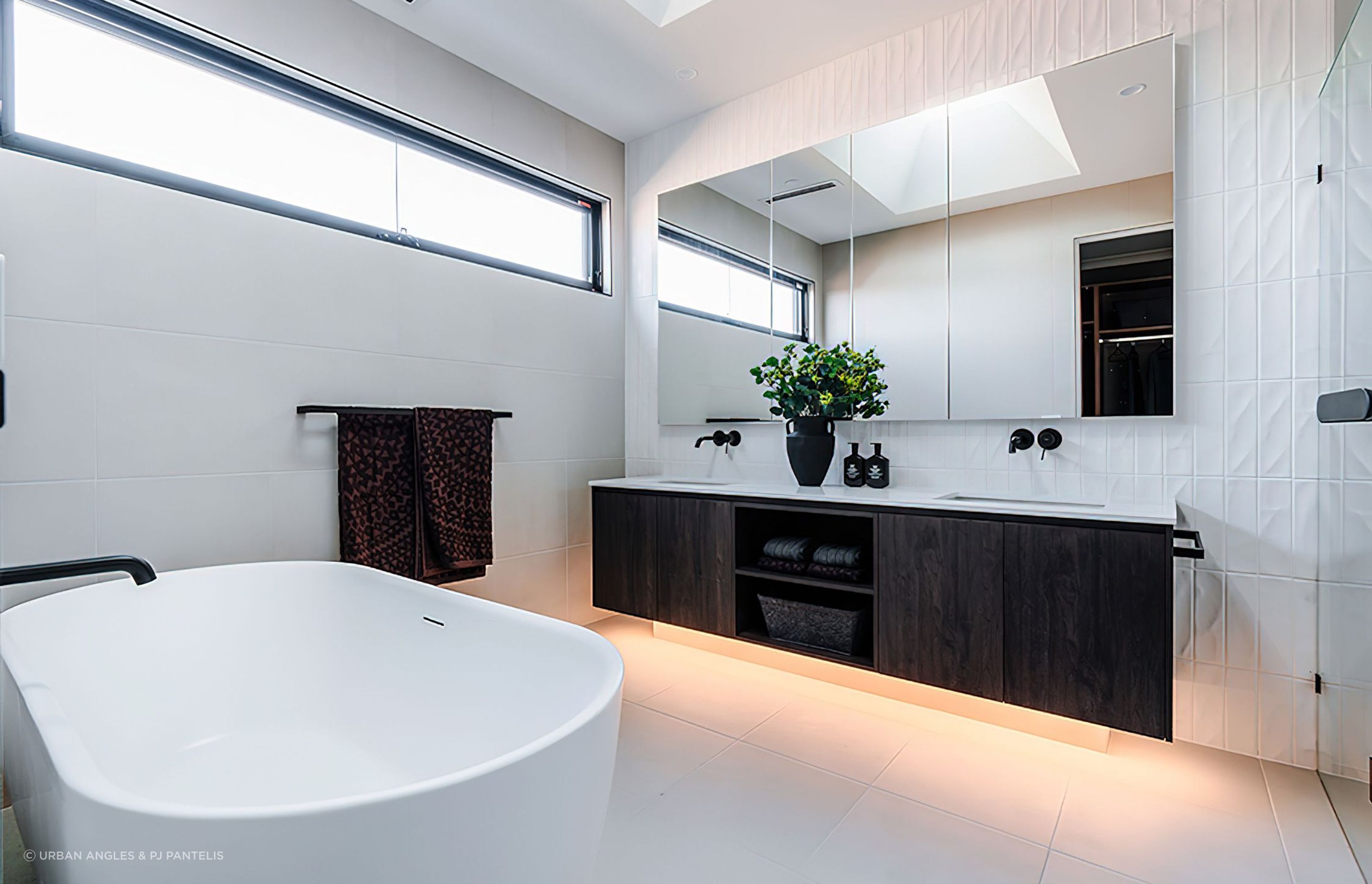 Dual Elegance by Rylock Windows & Doors | ArchiPro AU