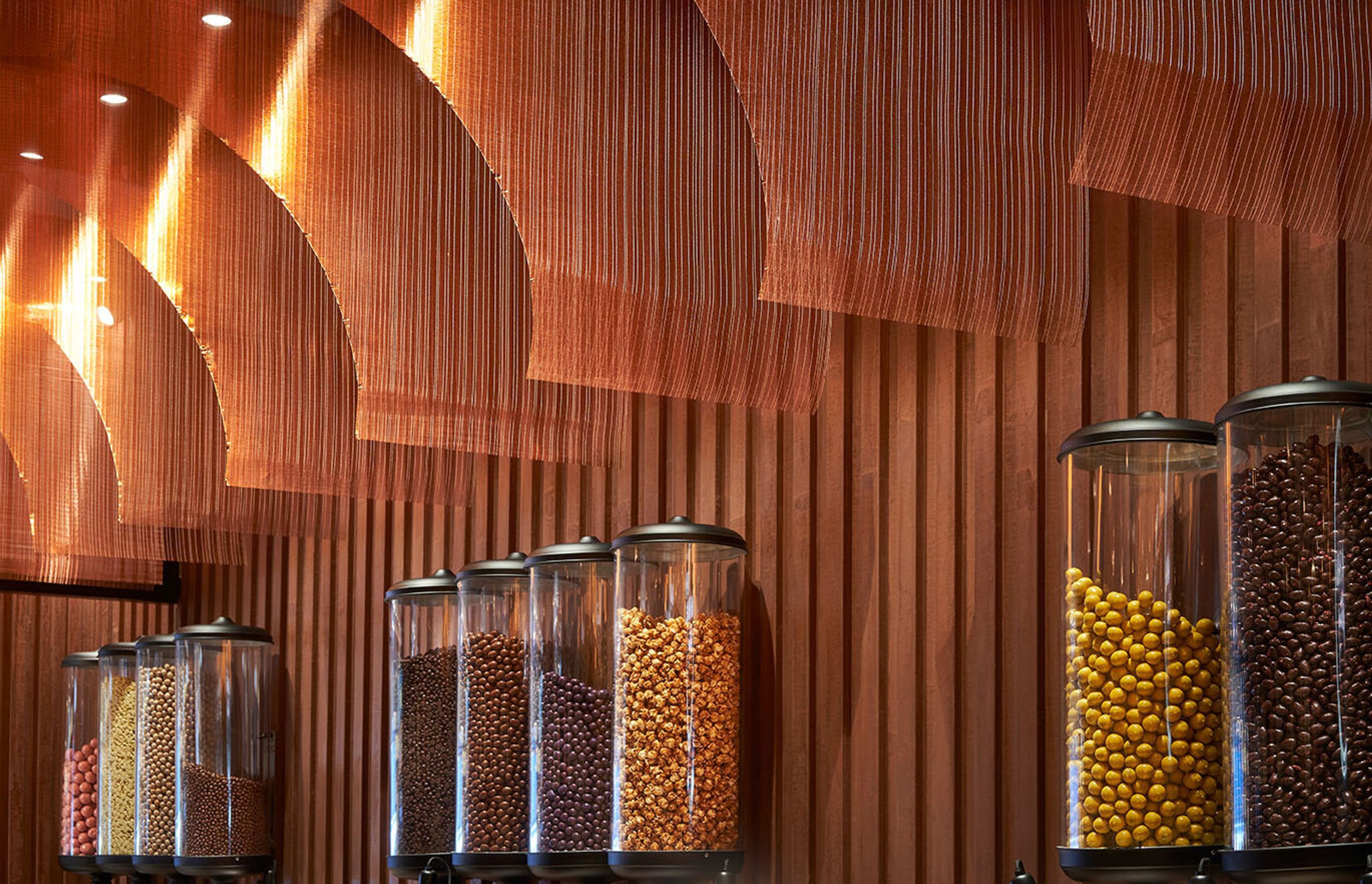 New Farm Confectionery - Brisbane Airport by Hogg & Lamb | ArchiPro AU