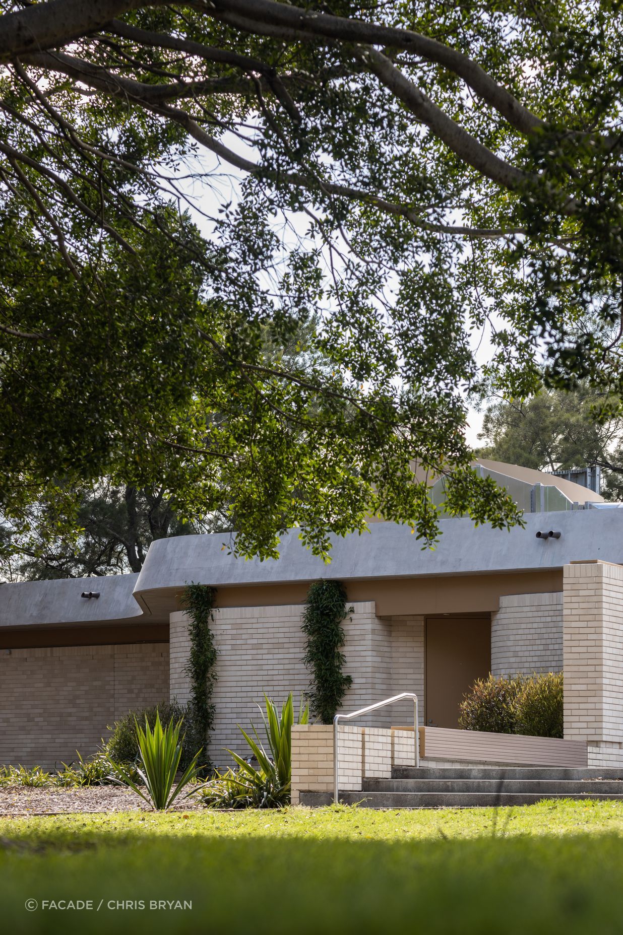 Cahill Park Amenities & Cafe by Chris Bryan Photography | ArchiPro AU