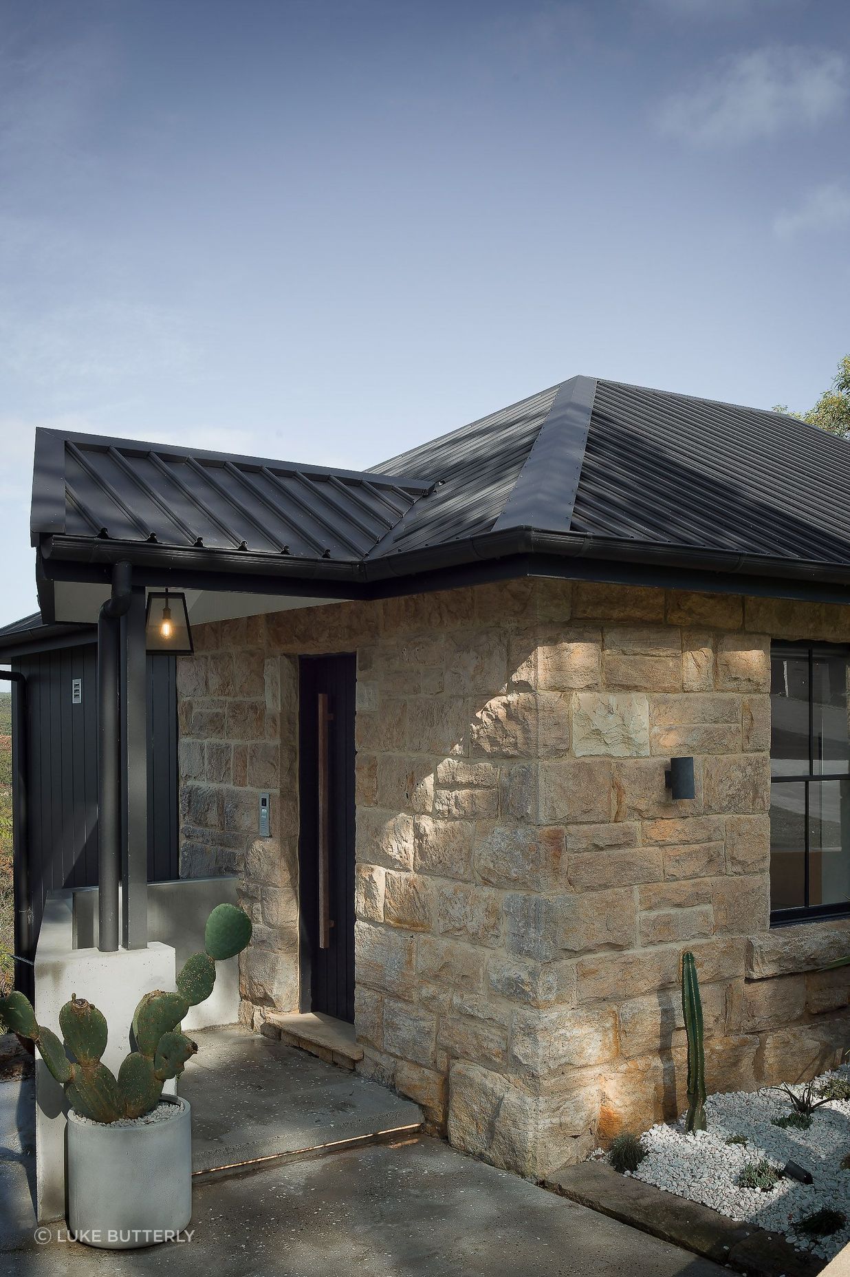 L'ARC MAISON by Shire Building Design | ArchiPro AU